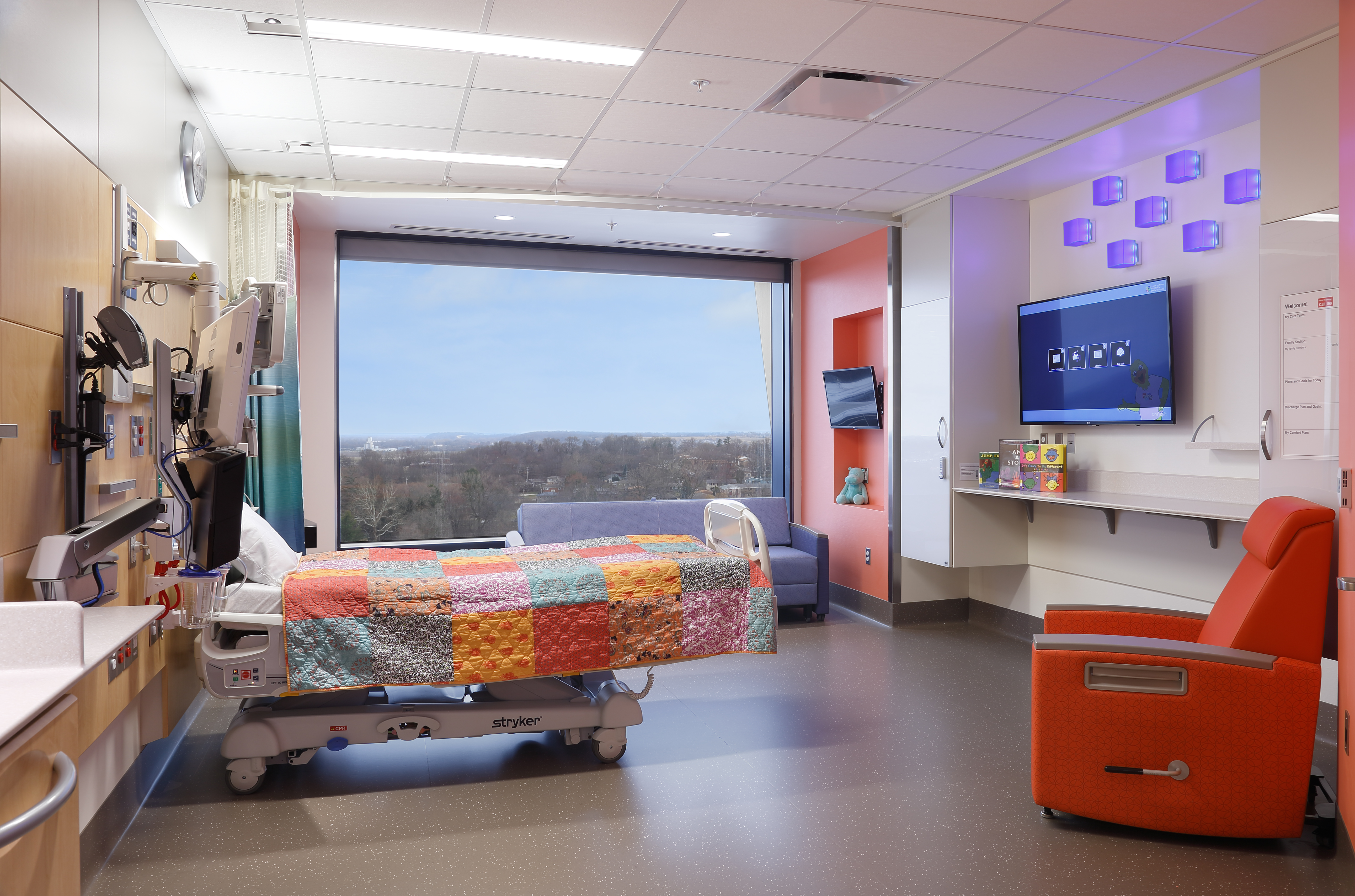 University of Iowa Stead Family Children's Hospital by CBRE | Heery ...