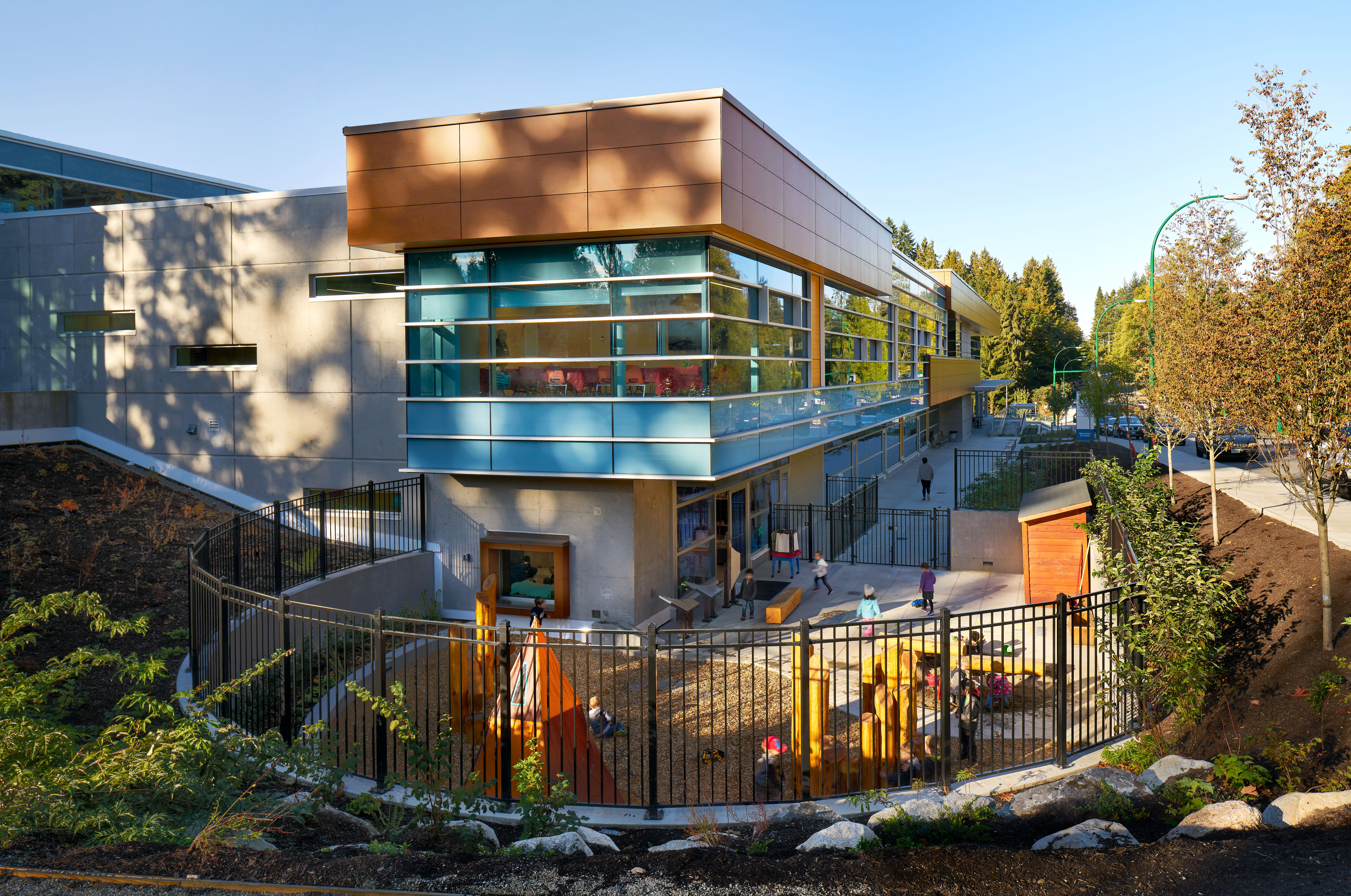 Delbrook Community Recreation Centre by HDR - Architizer