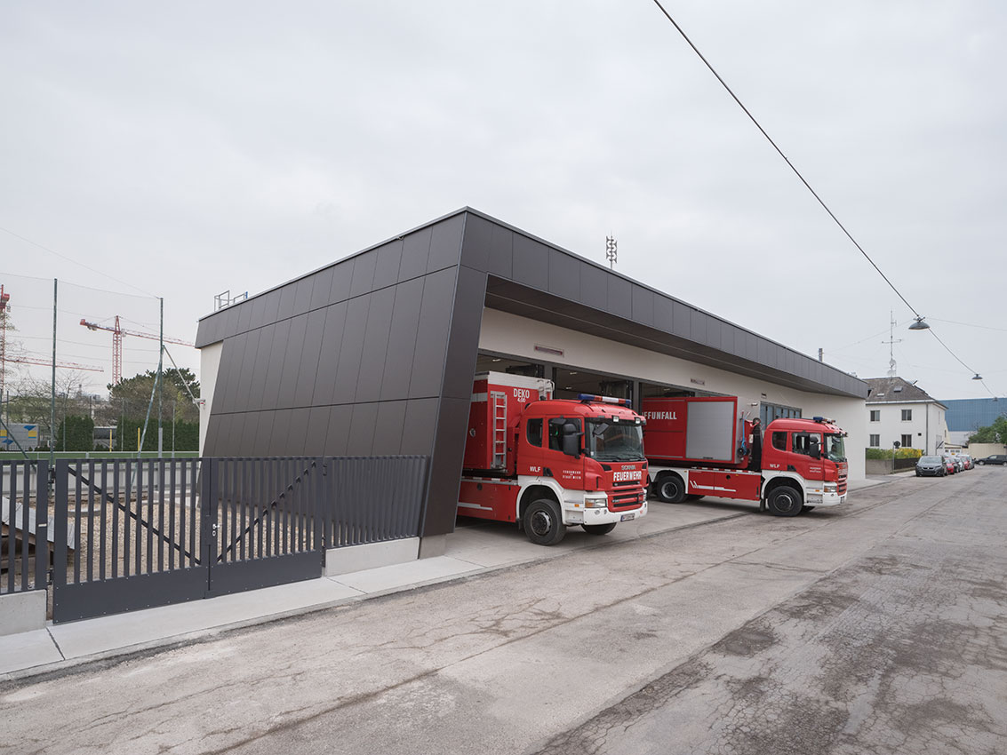 Fire station Wien Liesing by Söhne & Partner Architects - Architizer
