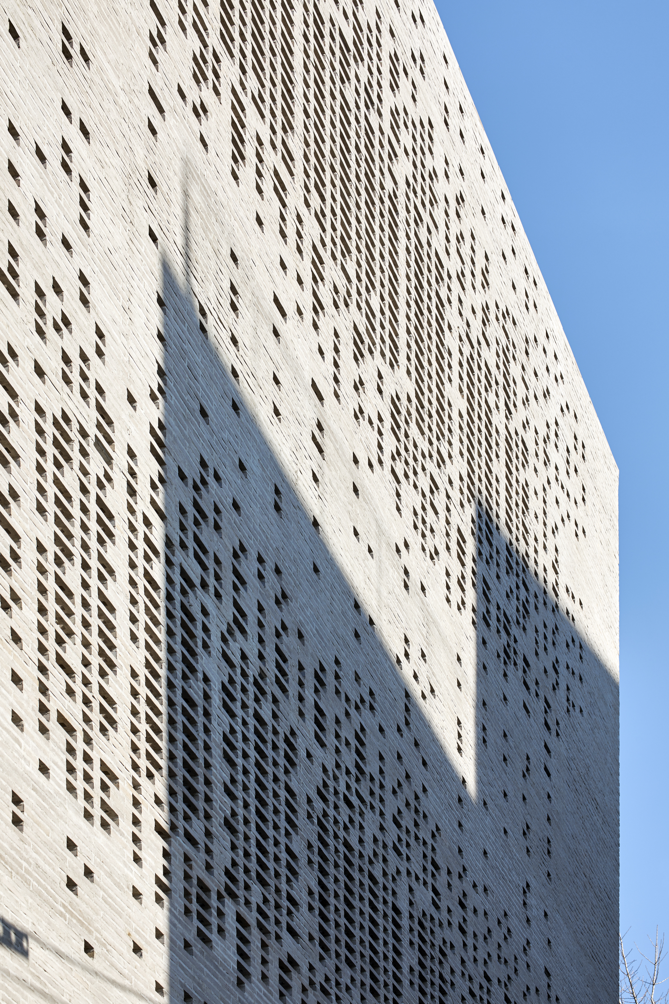 Celine Flagship Building Cheongdam by Casper Mueller Kneer Architects ...