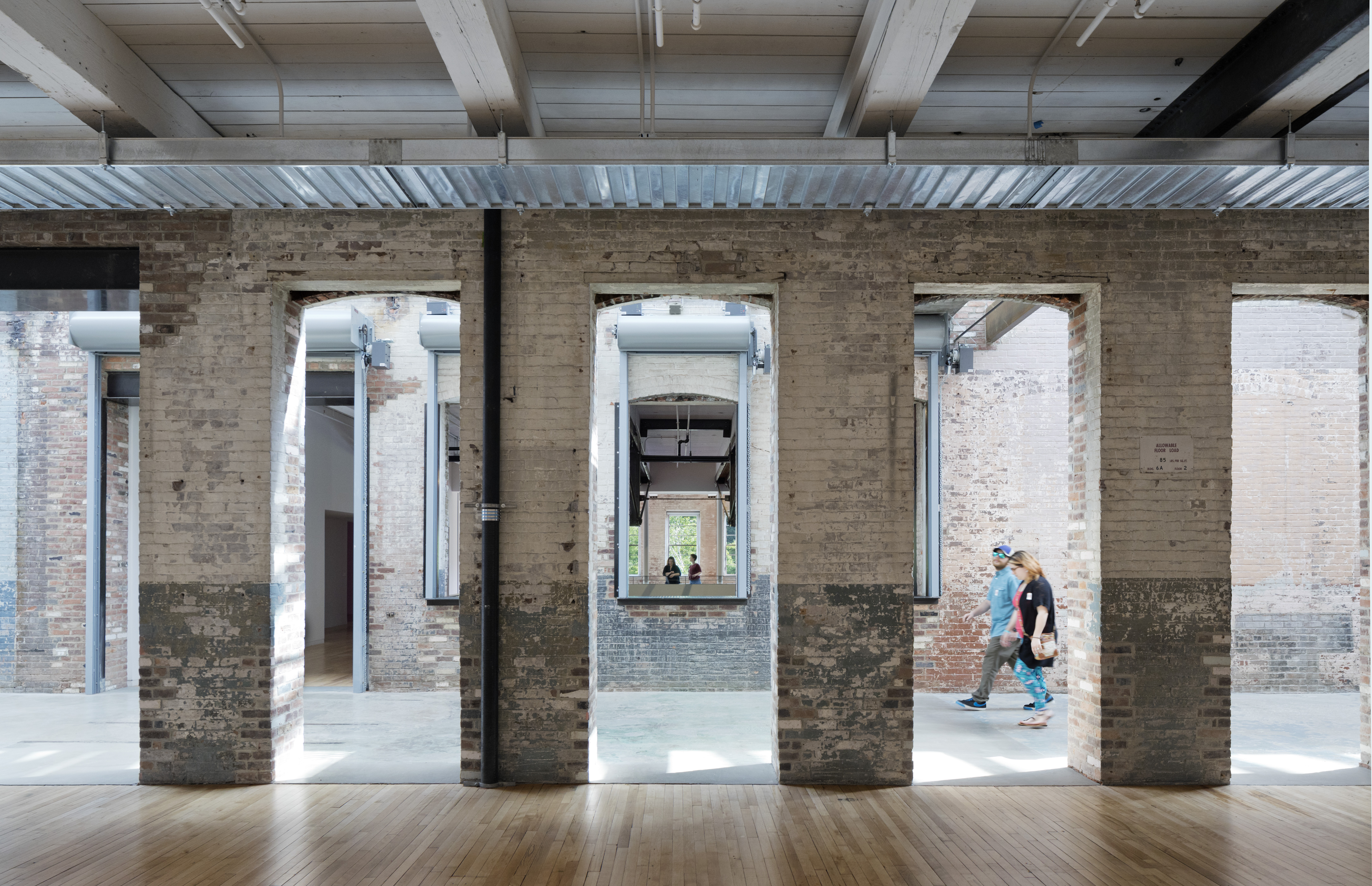 MASS MoCA Building 6: The Robert W. Wilson Building by Bruner/Cott ...