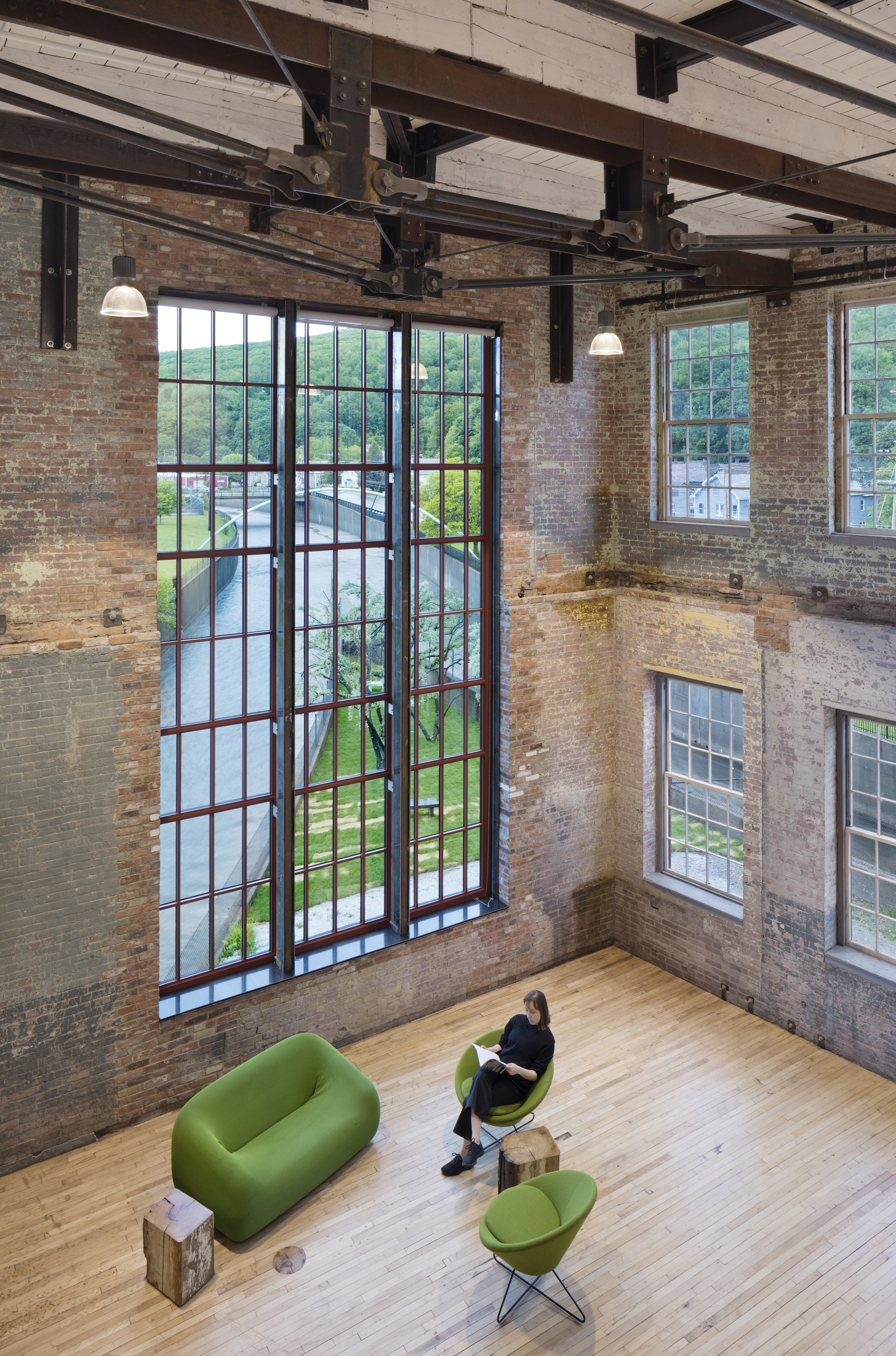 MASS MoCA Building 6: The Robert W. Wilson Building by Bruner/Cott ...