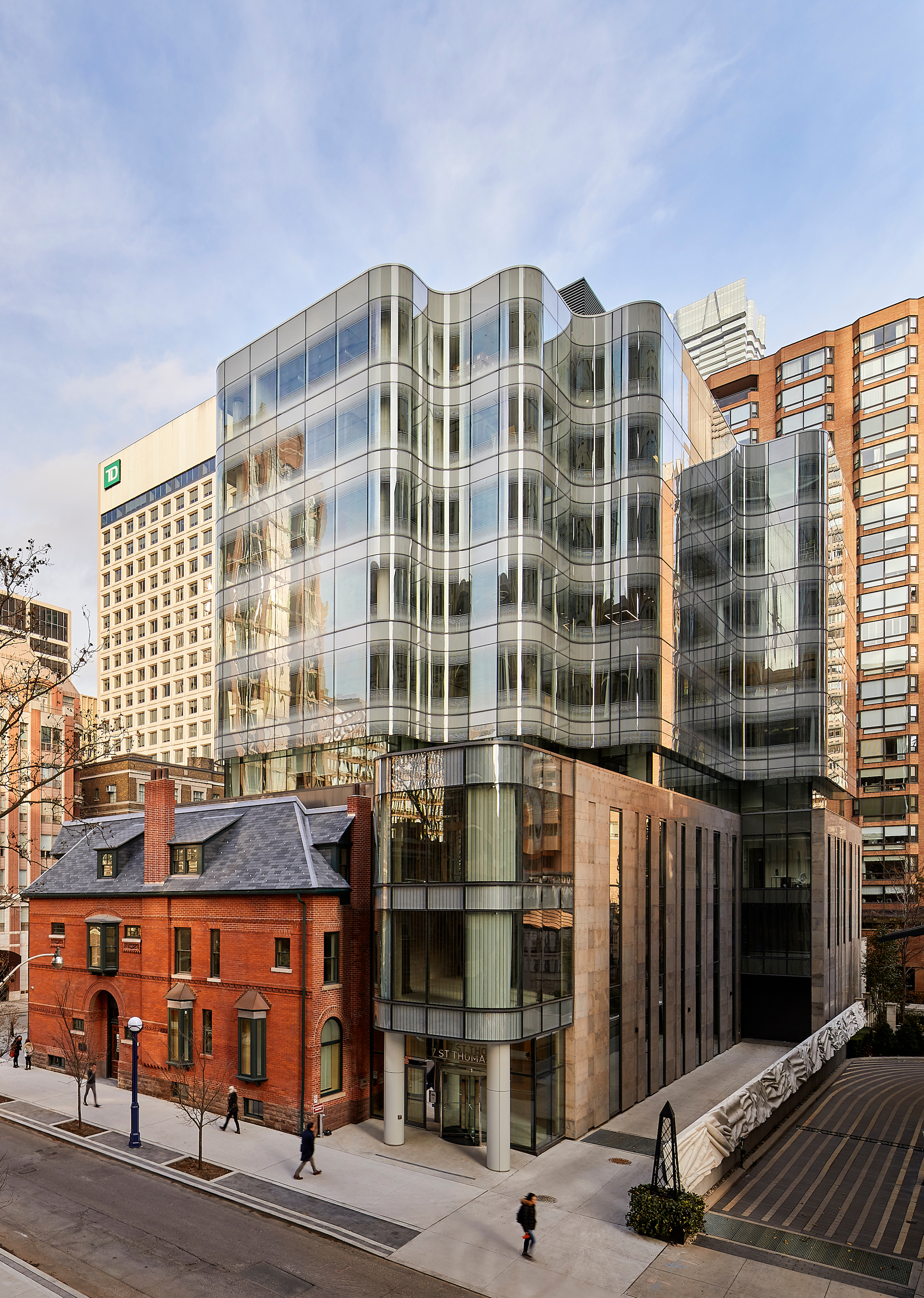 7 St. Thomas by Guardian Glass, Hariri Pontarini Architects - Architizer