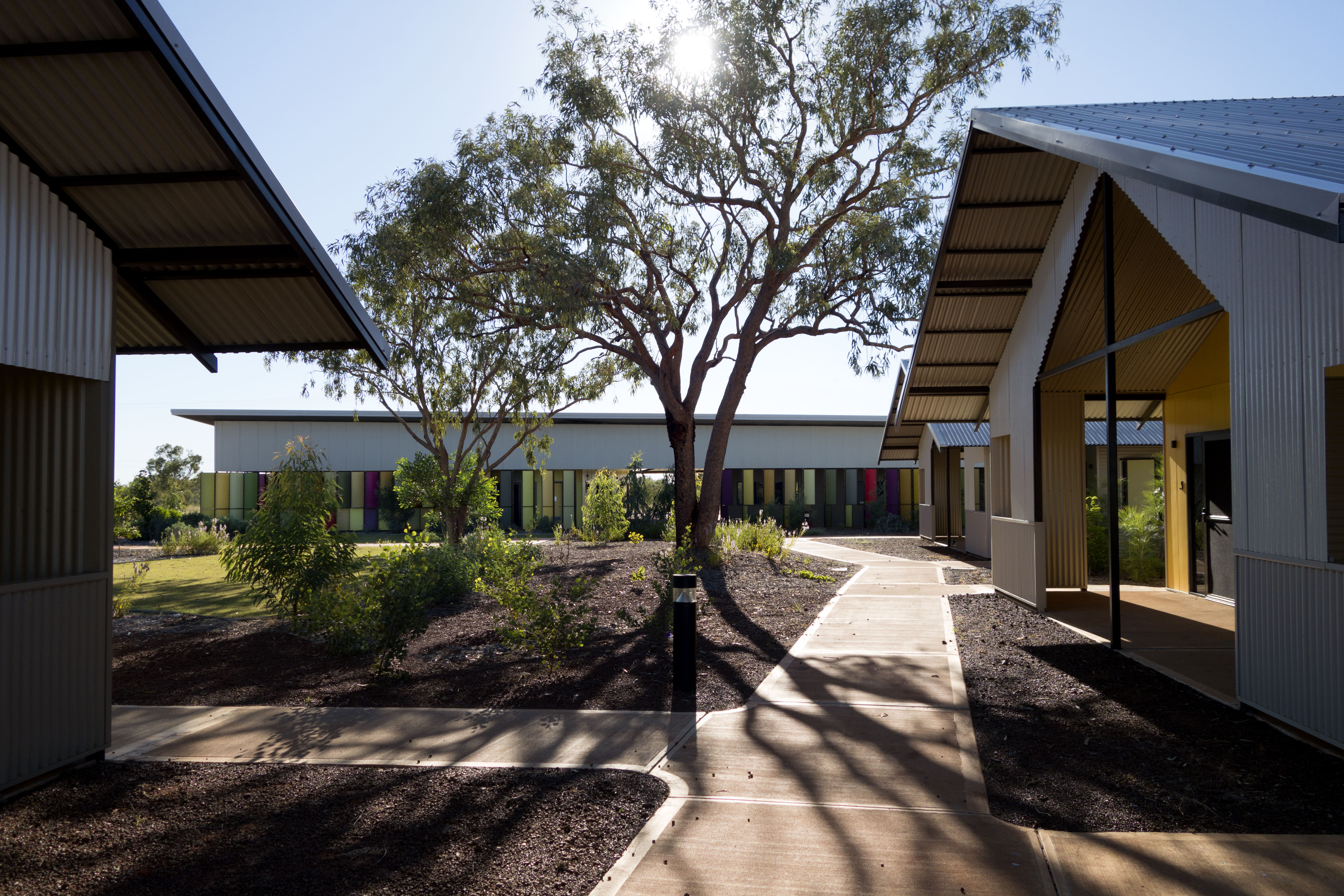 Fitzroy Crossing Renal Hostel by Iredale Pedersen Hook Architects ...