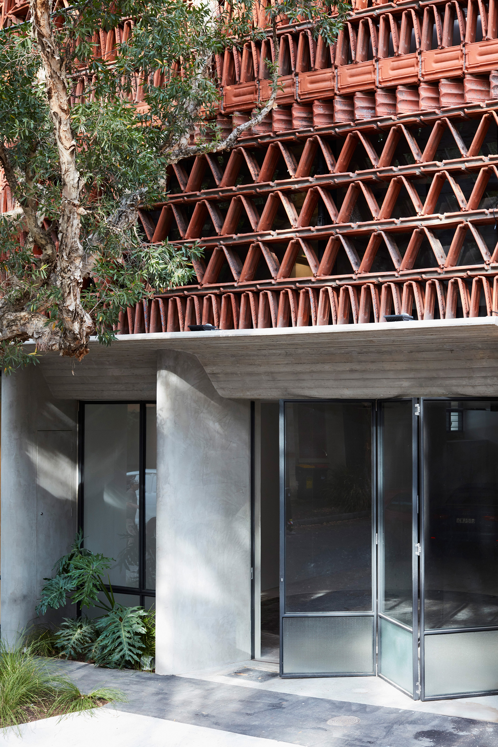 The Beehive by Raffaello Rosselli Architect, Luigi Rosselli Architects ...
