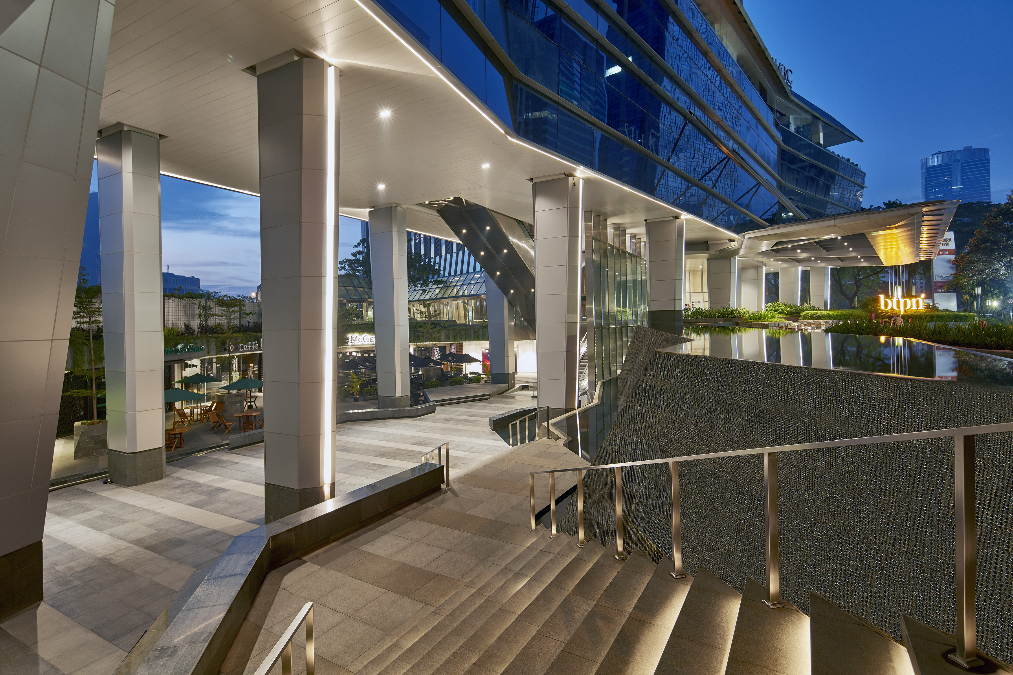 Mega Kuningan Towers & Hilton Hotel by WOW Architects | Warner Wong ...