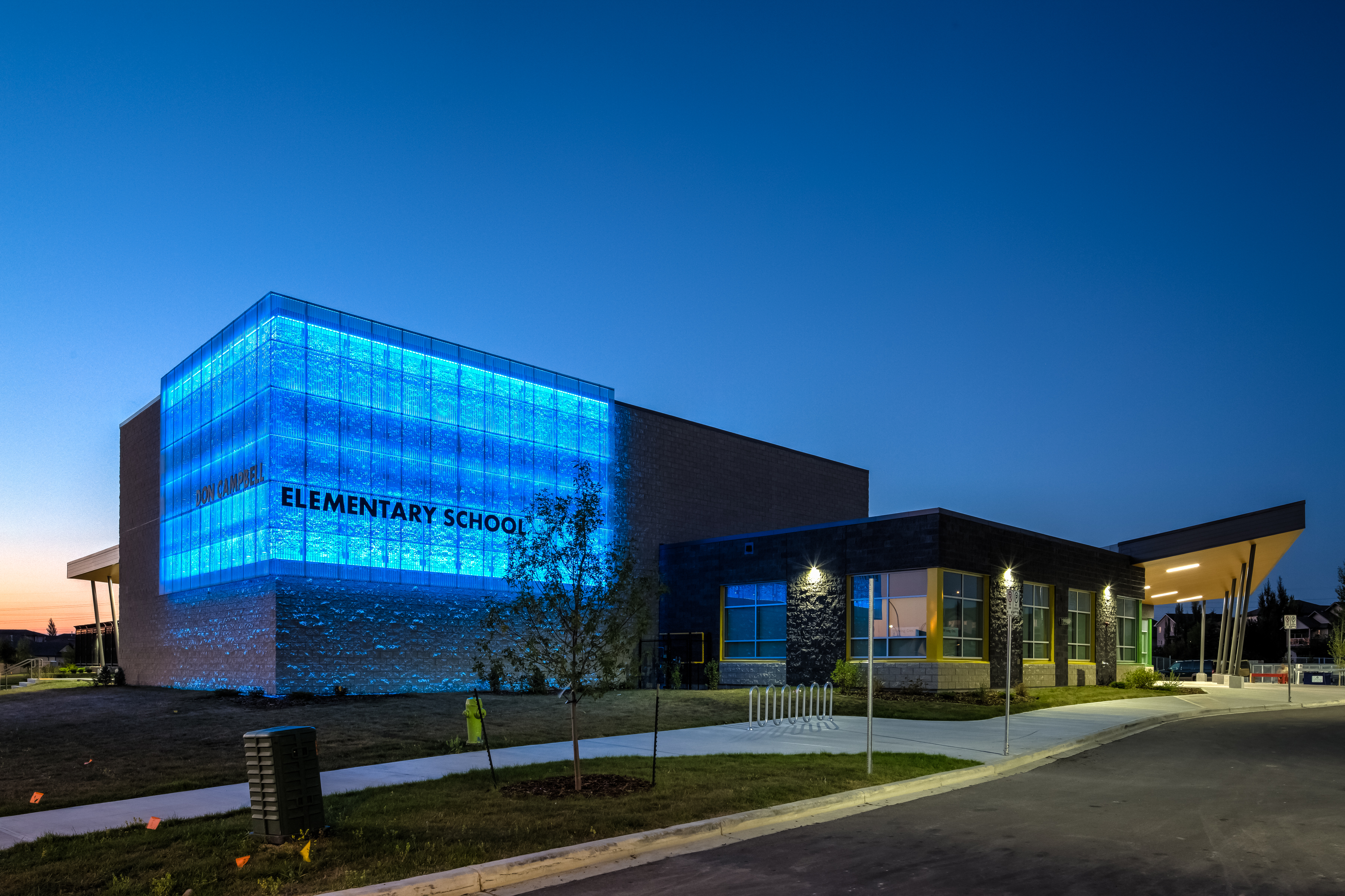Capilano Branch Library by Group 2 Architecture Interior Design ltd ...