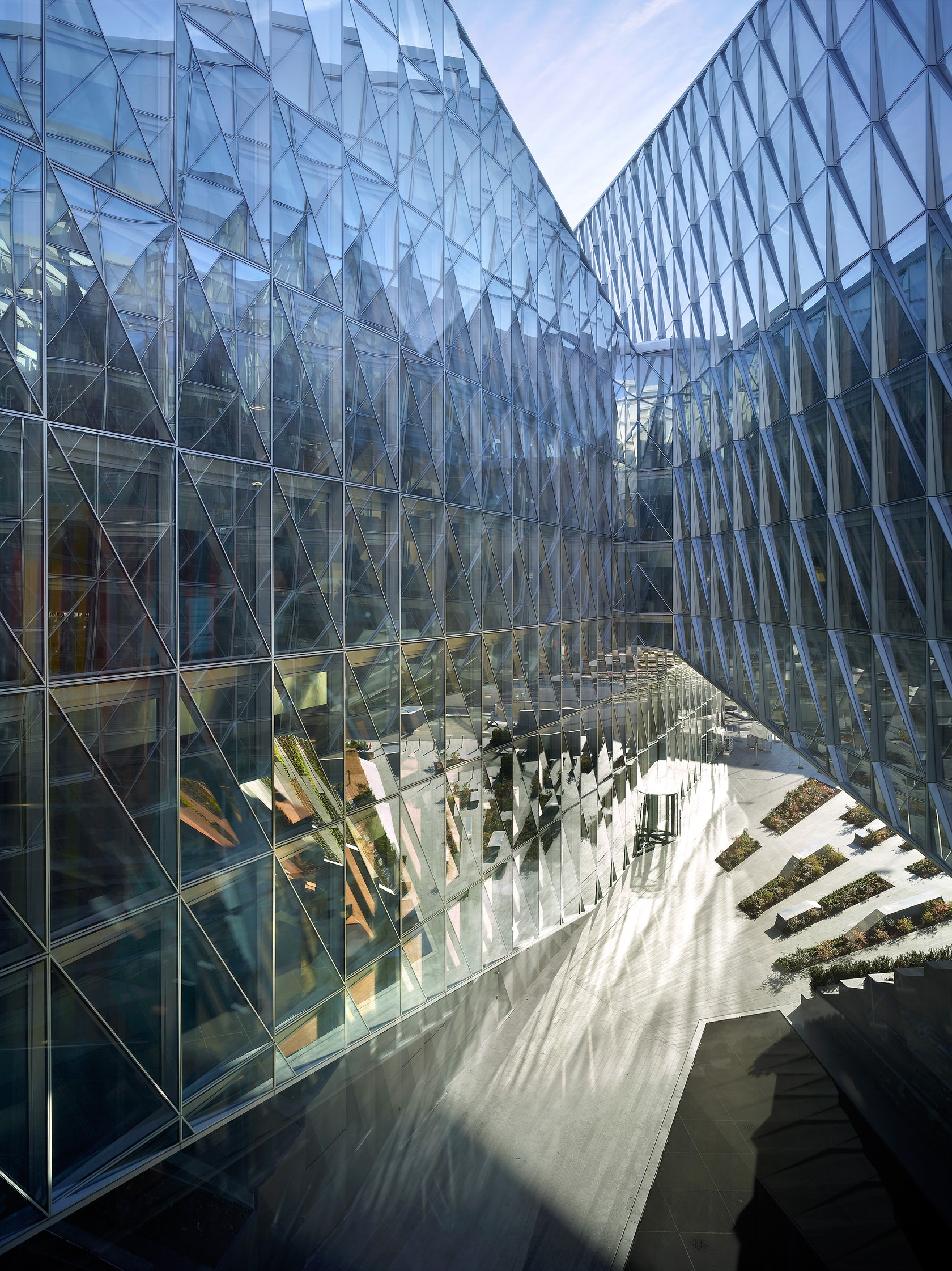 JTI Headquarters by Skidmore, Owings & Merrill (SOM) - Architizer