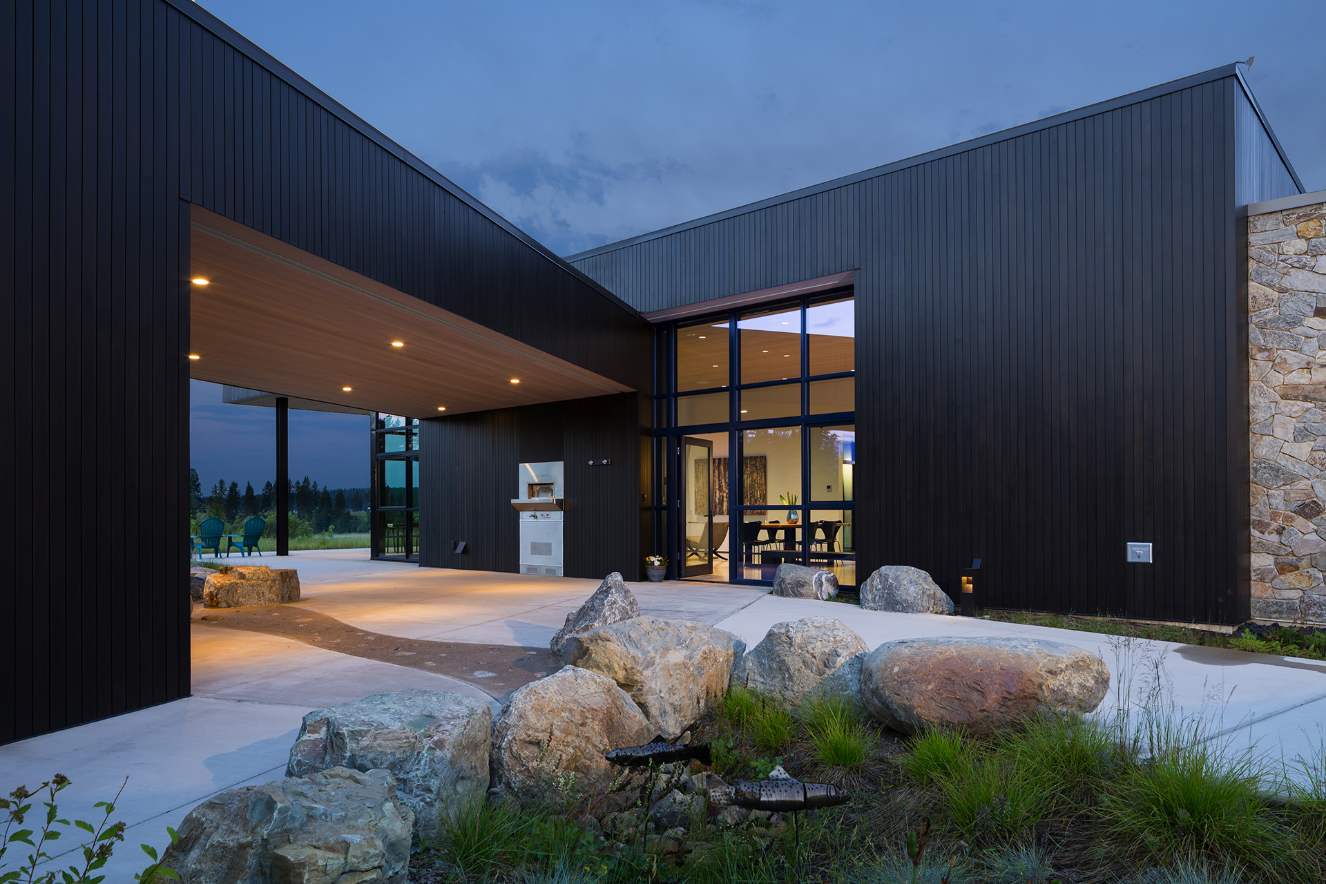 Confluence House by Cushing Terrell - Architizer