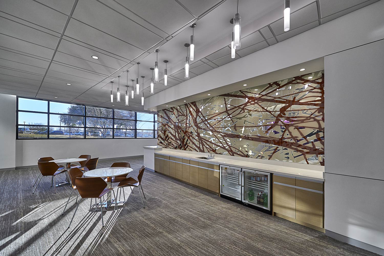 Alcon Laboratories, Experience Center by EwingCole - Architizer