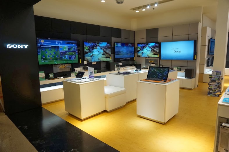 SONY Store Retail Rollout by CORE Architects Inc. - Architizer