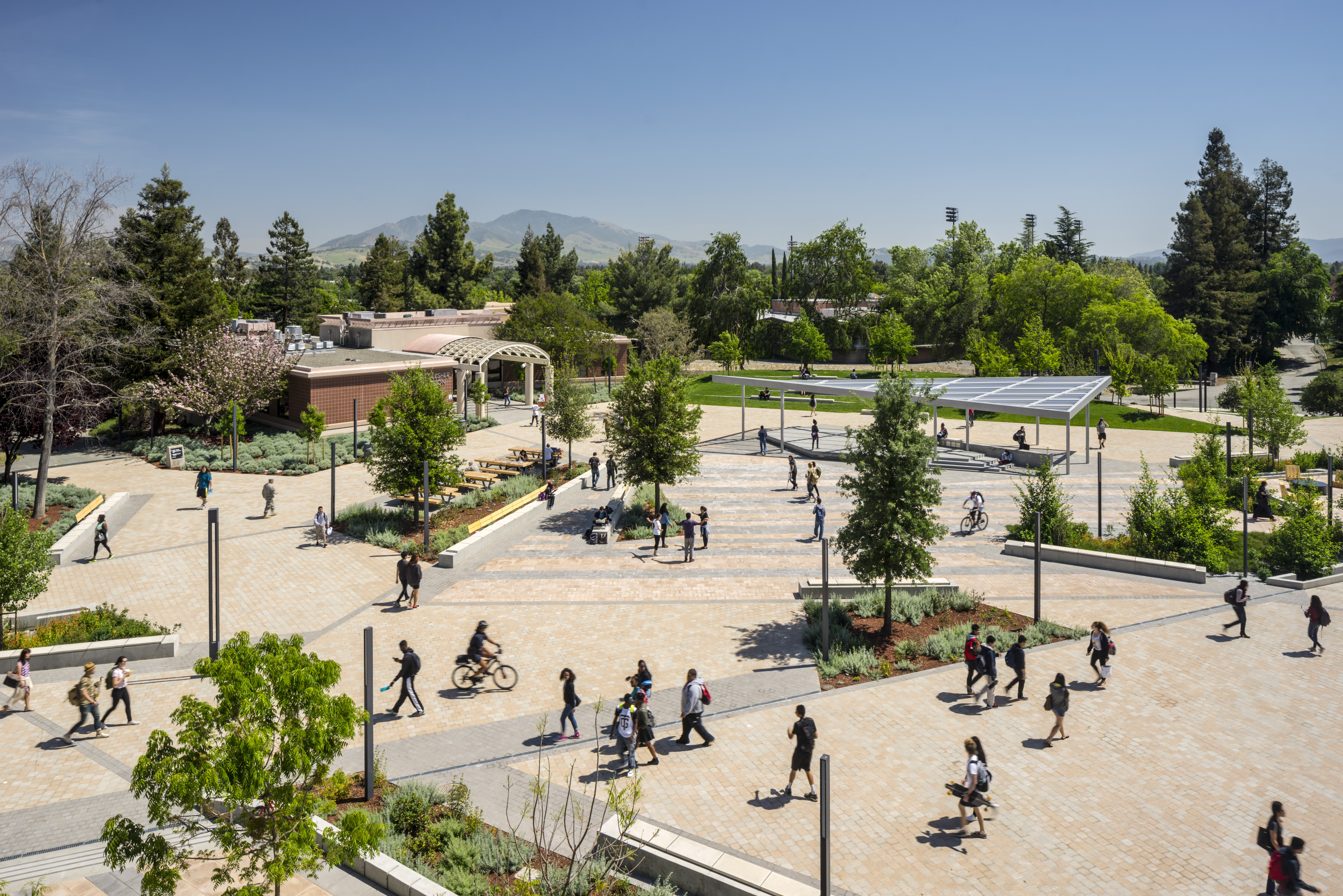 Diablo Valley College, Commons Project by Steinberg Hart - Architizer