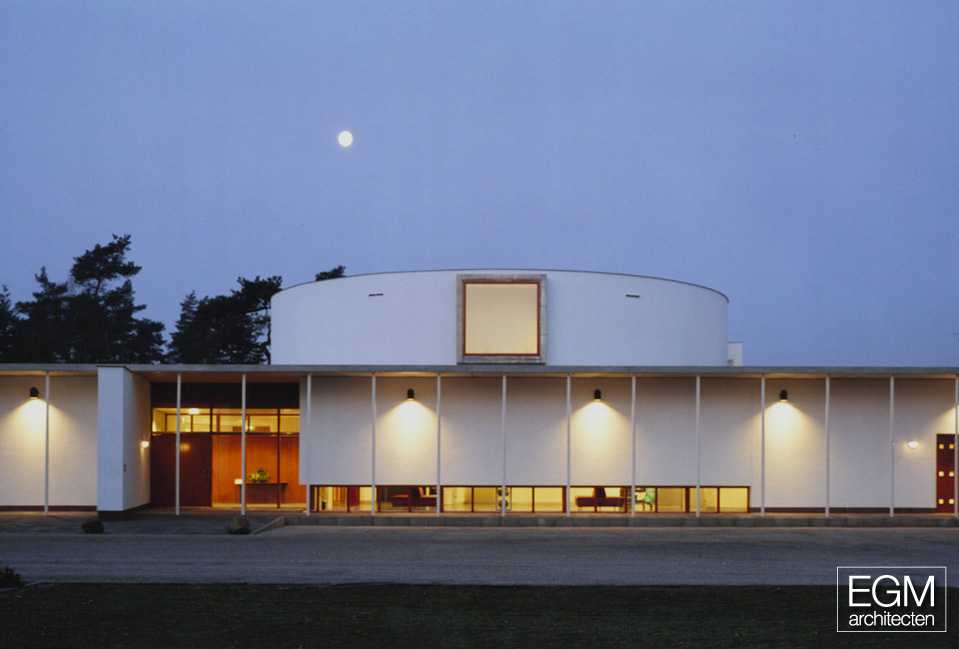 RUSTHOF CREMATORIUM by EGM architects - Architizer