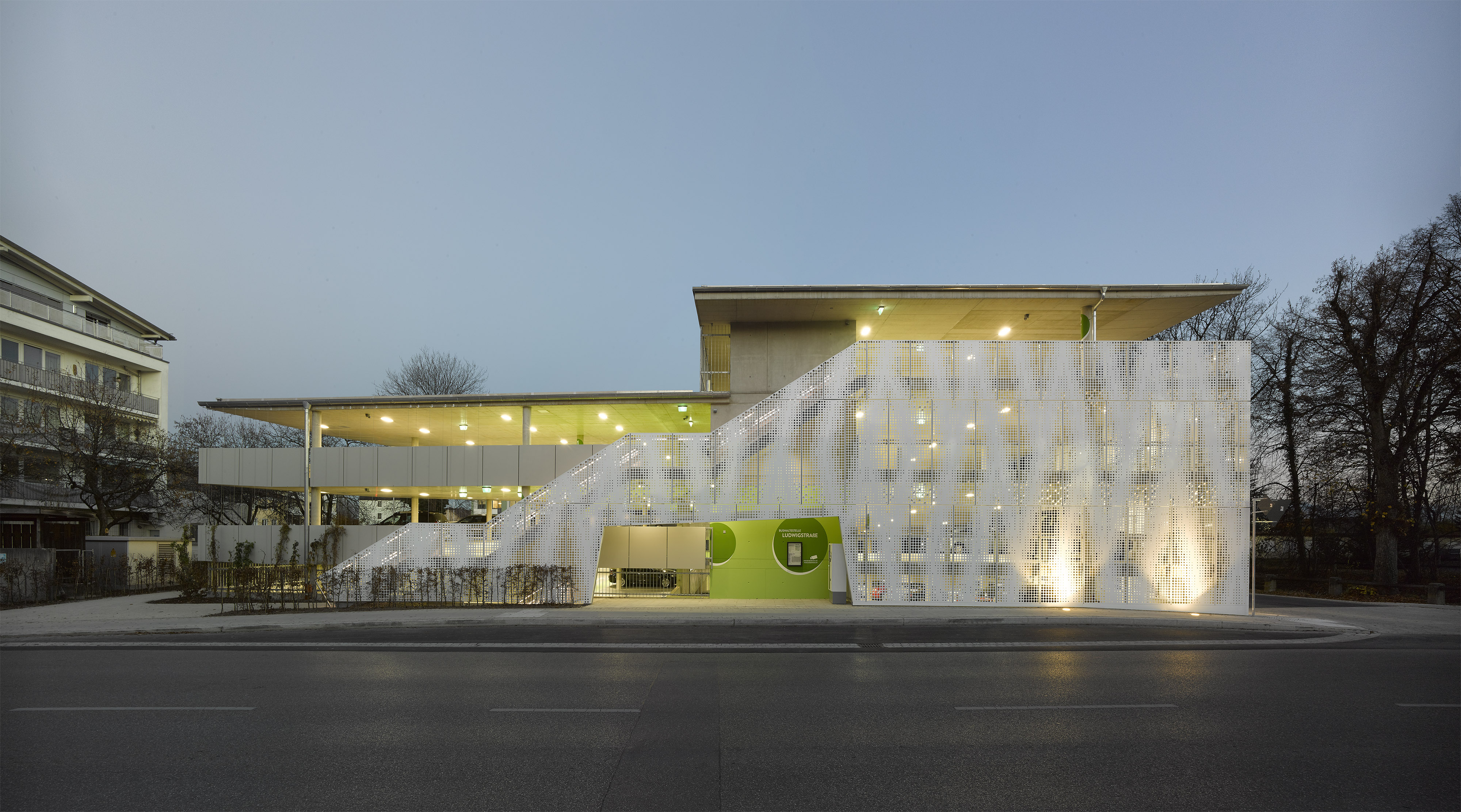 Inzell Speed Skating Stadium by Behnisch Architekten, Pohl Architekten ...