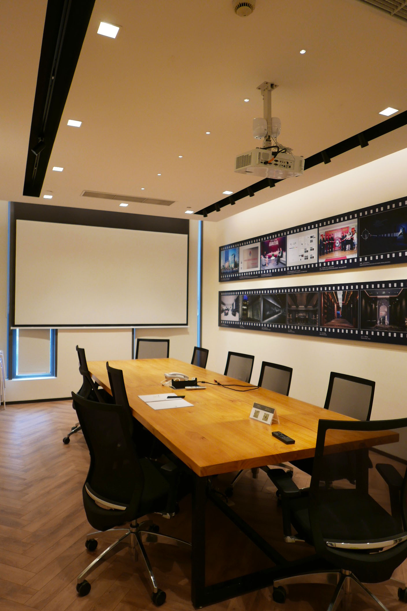 TONS Shanghai exhibition room and office interior design by TL ...