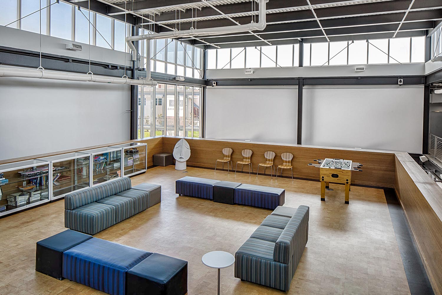 FILM PRODUCTION DESIGN BUILDING - Architizer