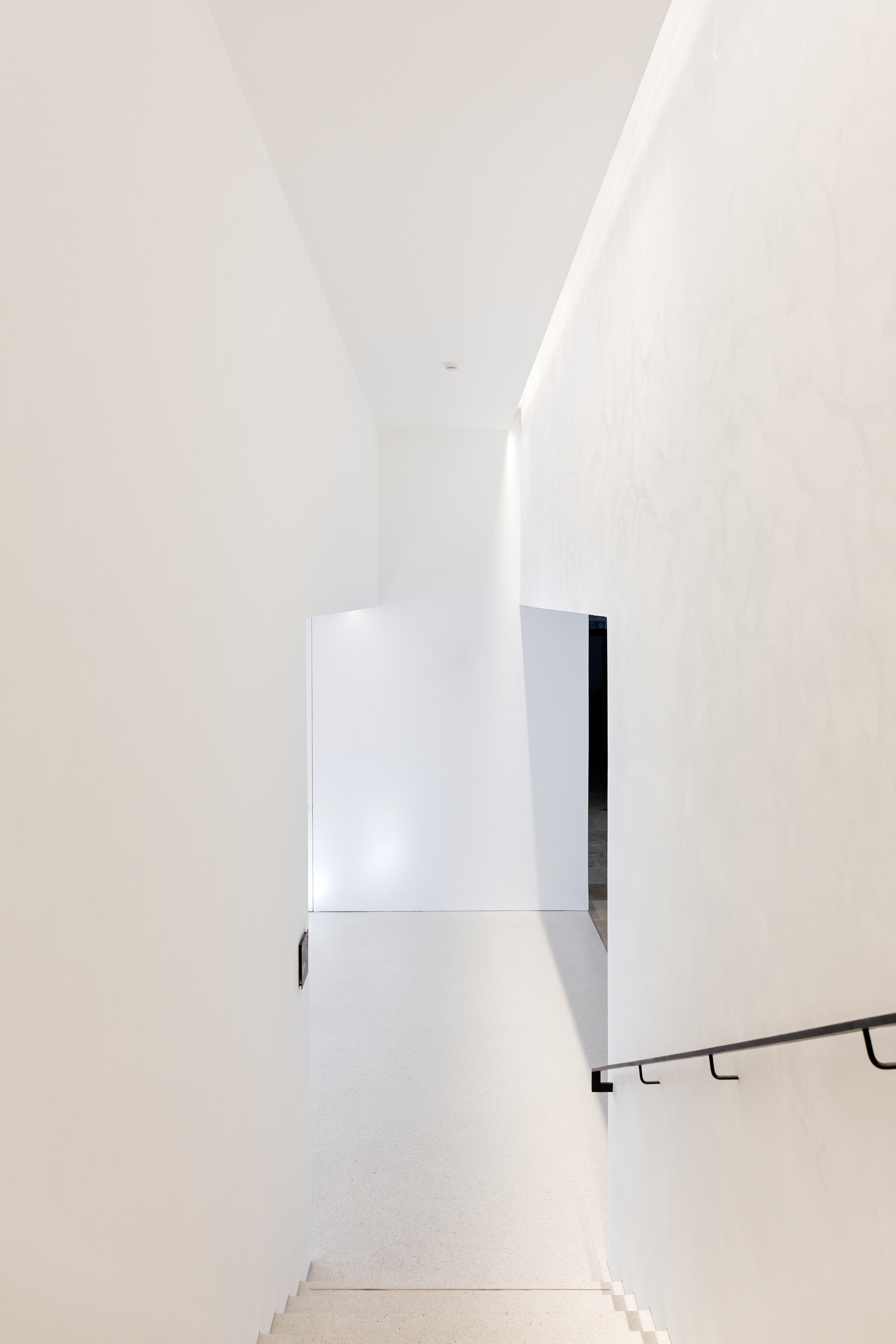 Recon­struction of historic Town Hall of Buda by Hetedik Műterem ...