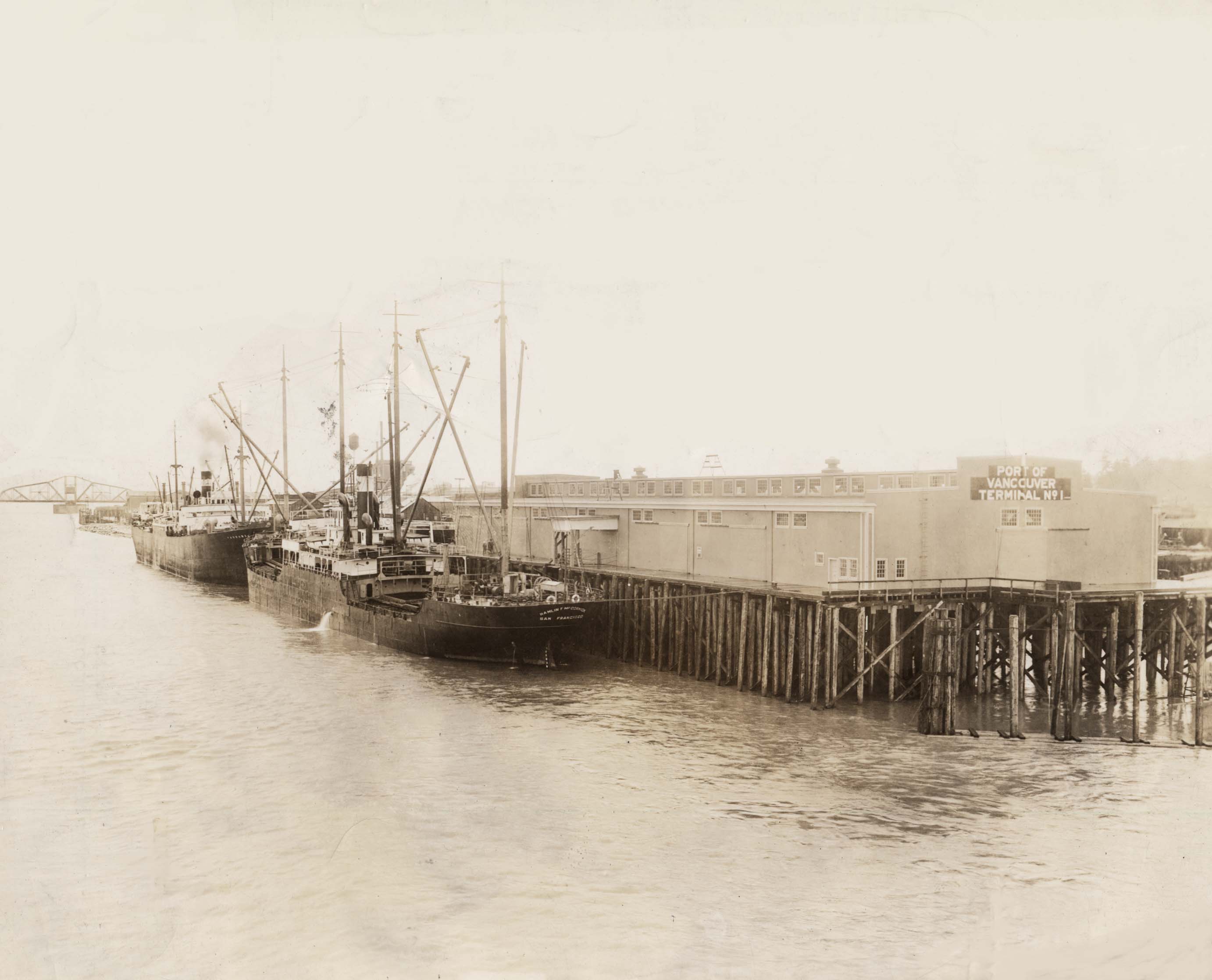 Terminal 1, Port of Vancouver by GRAHAM BABA ARCHITECTS - Architizer