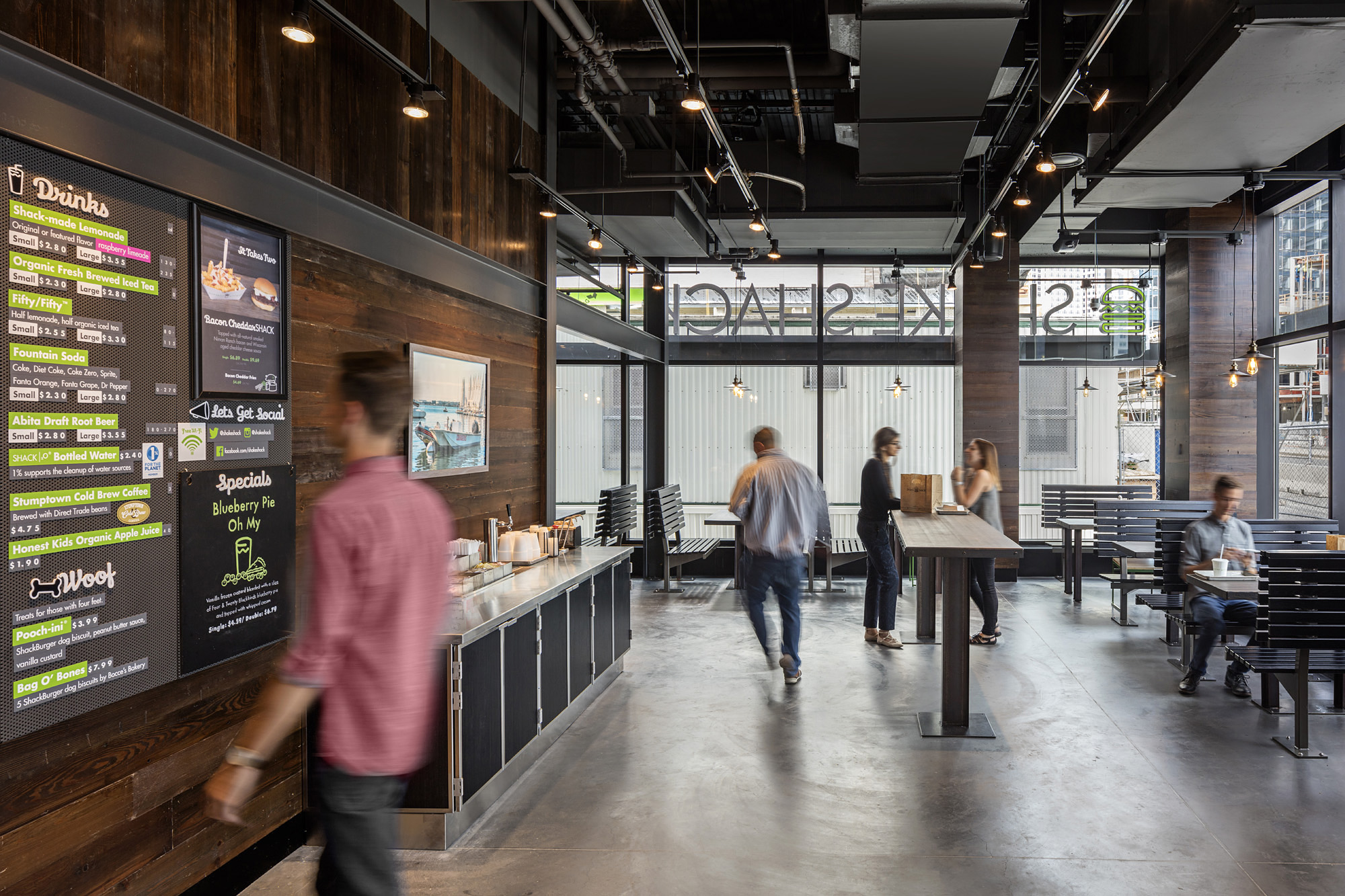 Shake Shack by Bergmeyer - Architizer