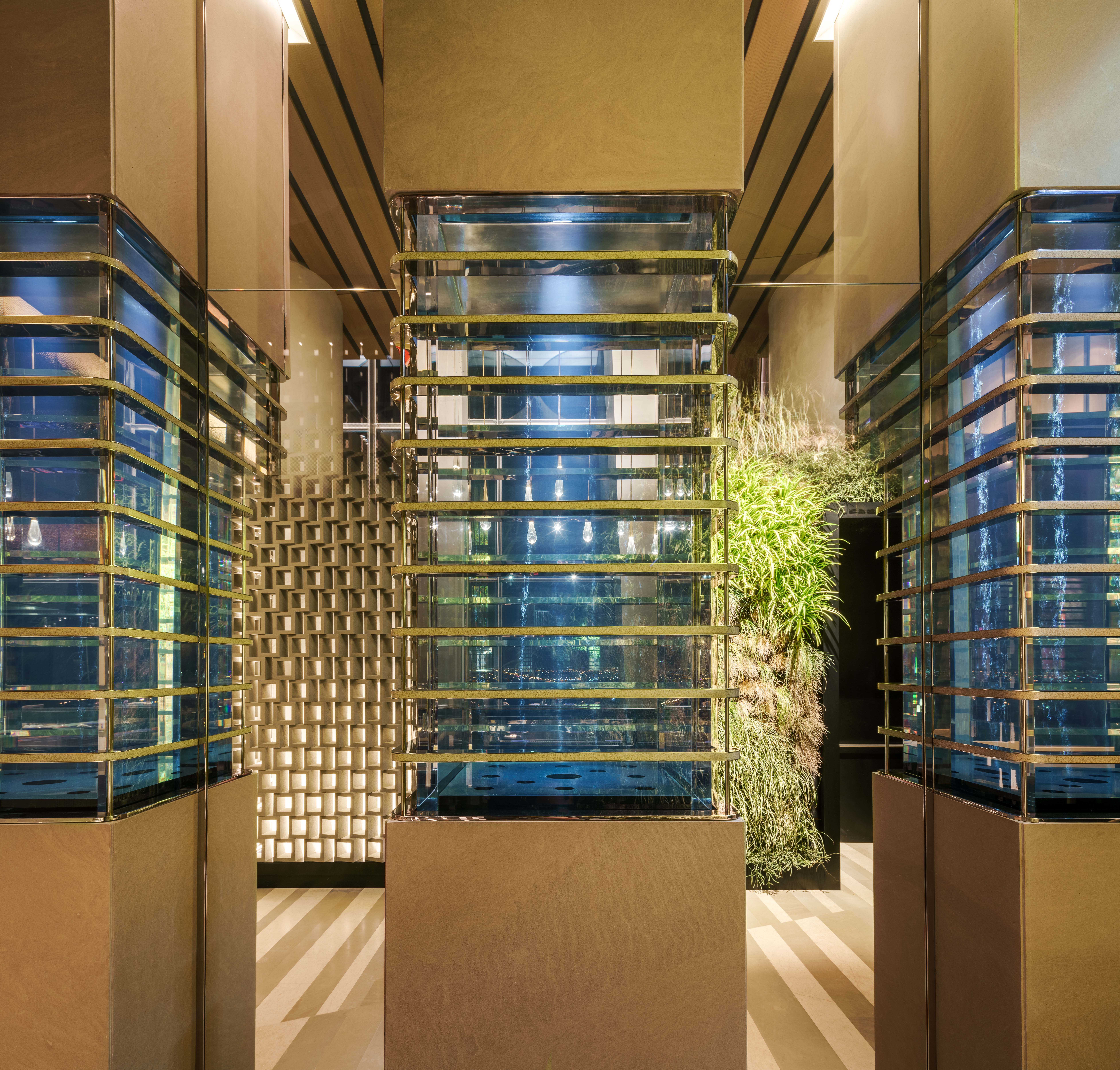 Sintoho Restaurant at Four Seasons Hotel, Kuwait by KOKAISTUDIOS ...