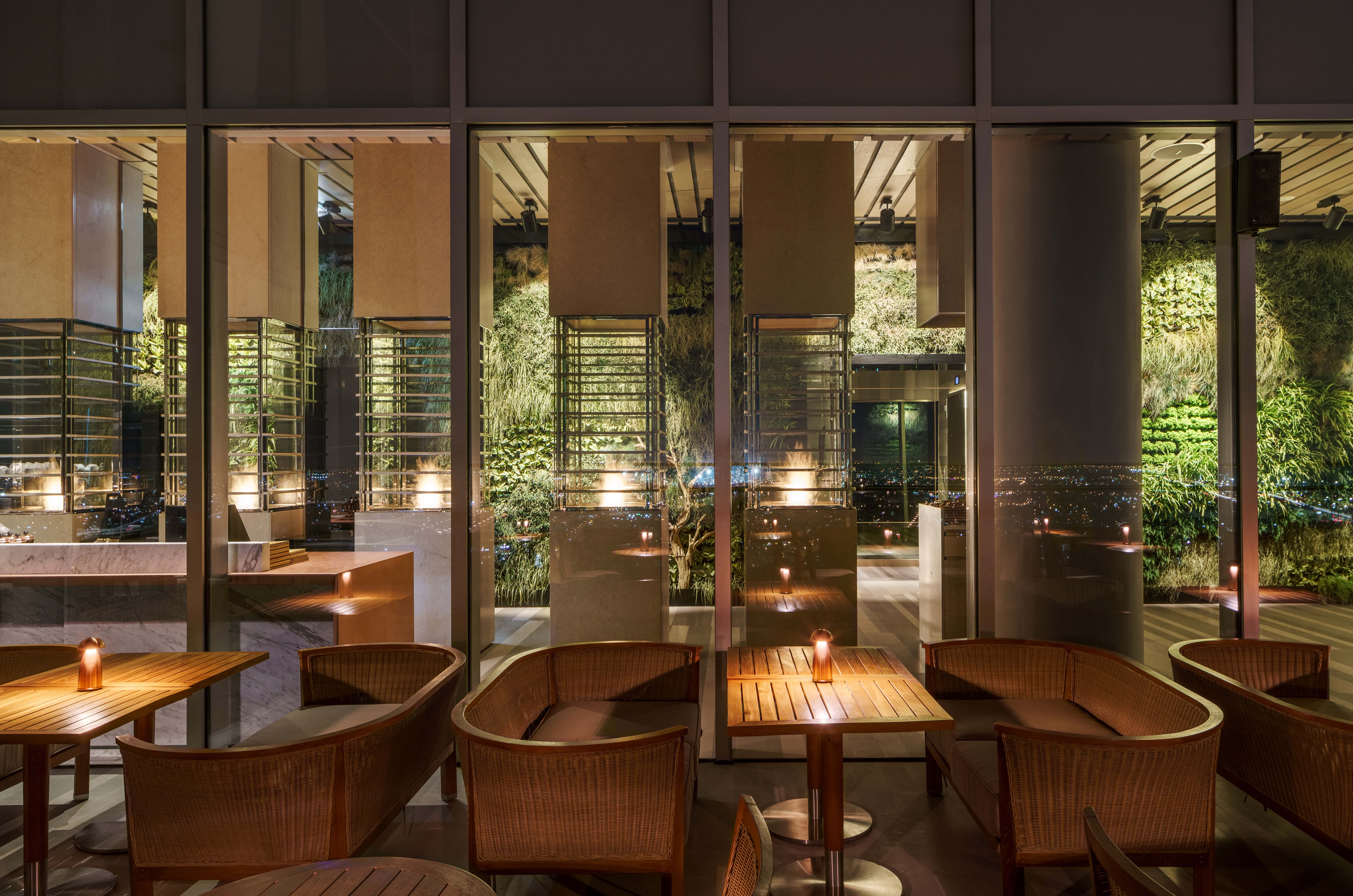 Sintoho Restaurant at Four Seasons Hotel, Kuwait by KOKAISTUDIOS ...