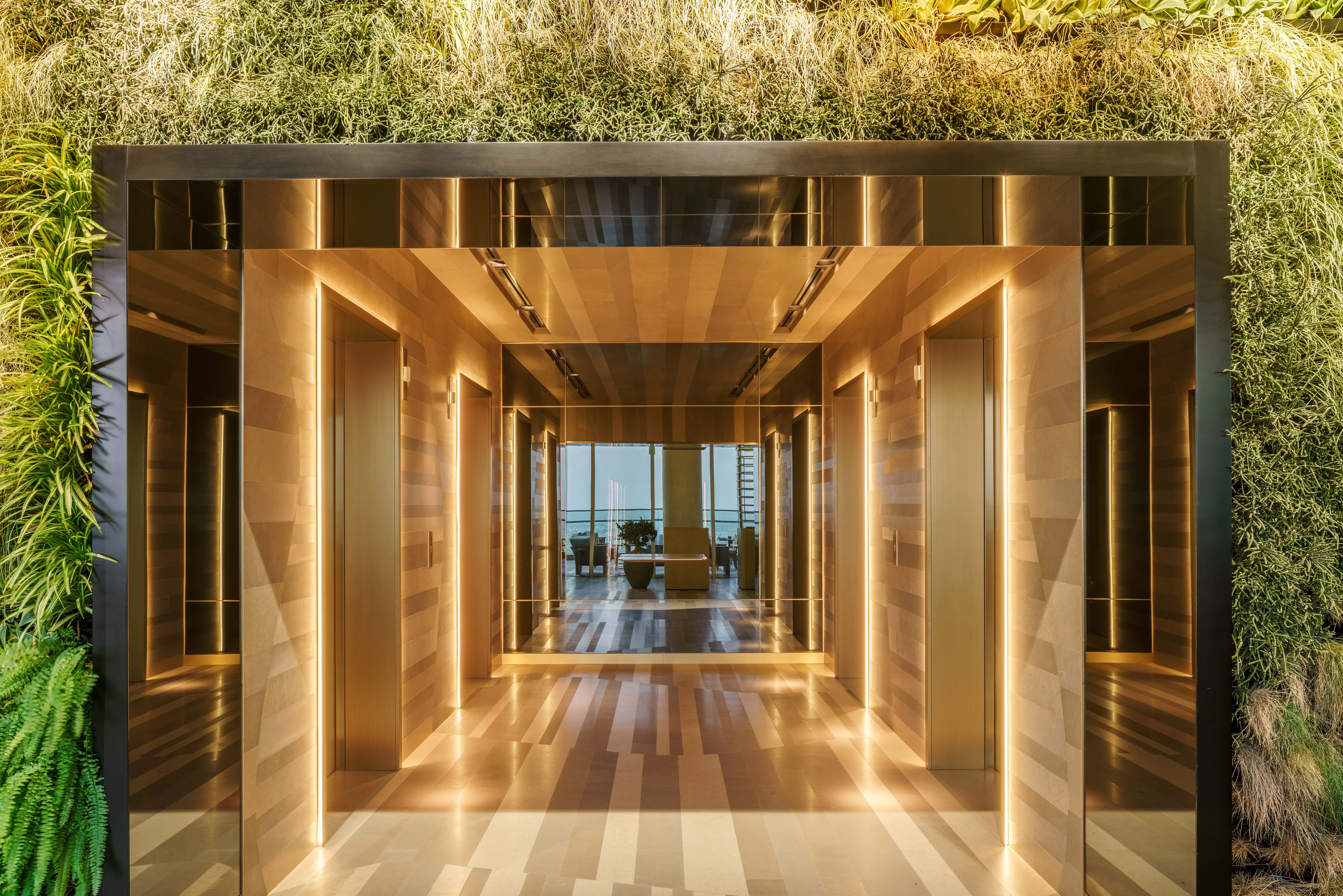 Sintoho Restaurant at Four Seasons Hotel, Kuwait by KOKAISTUDIOS ...
