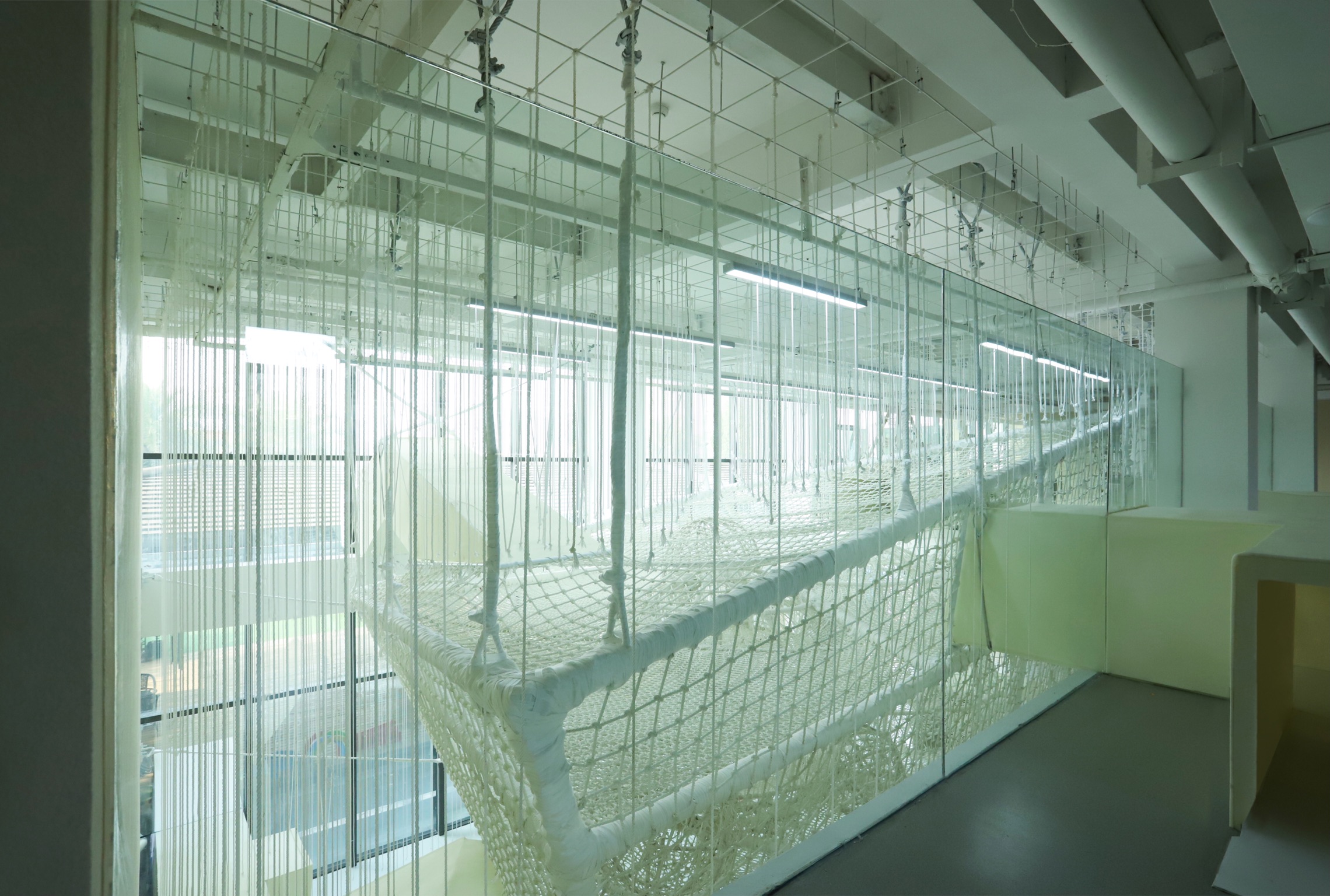 A walking box by unarchitecte - Architizer