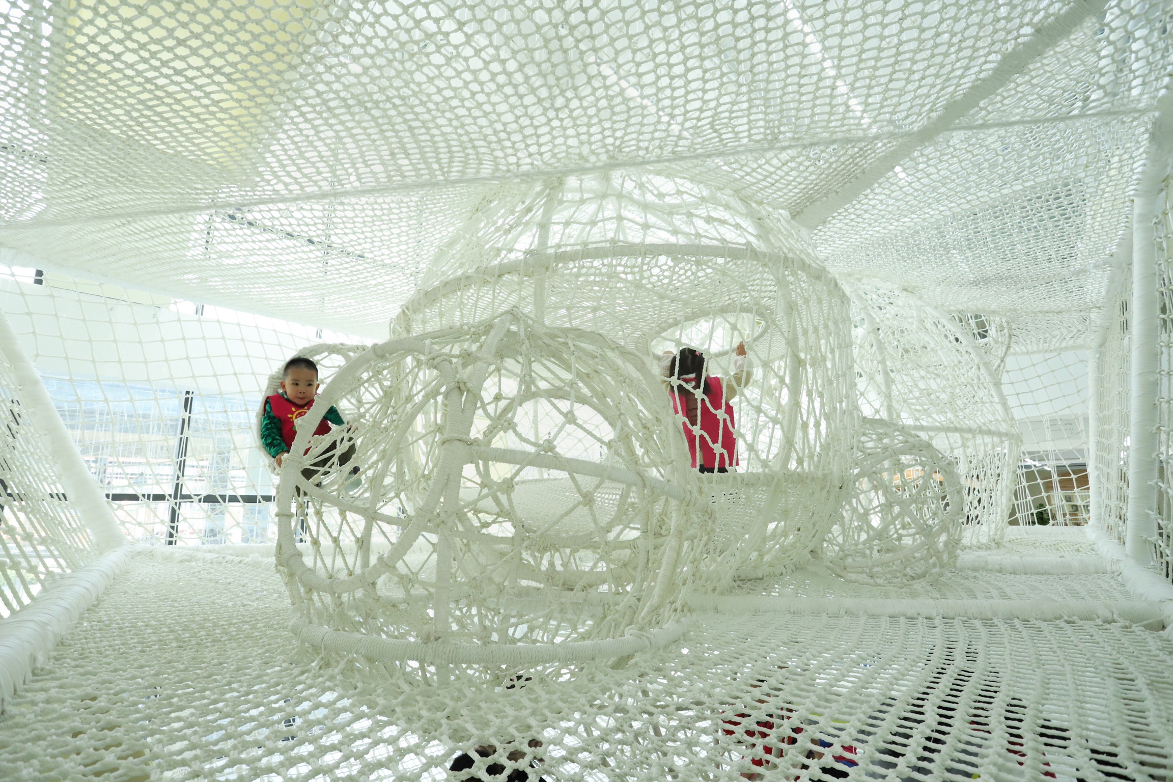 A walking box by unarchitecte - Architizer