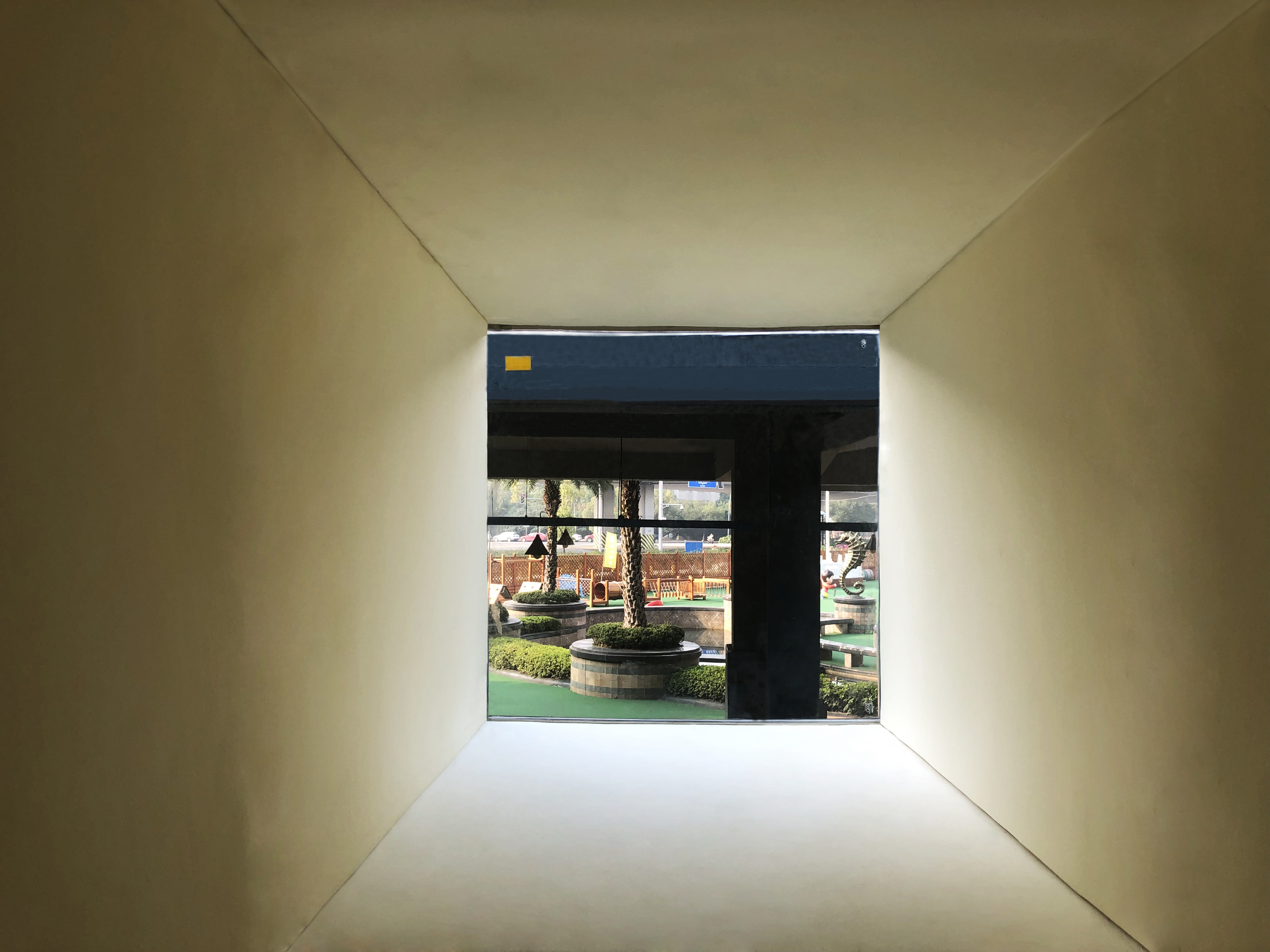 A walking box by unarchitecte - Architizer