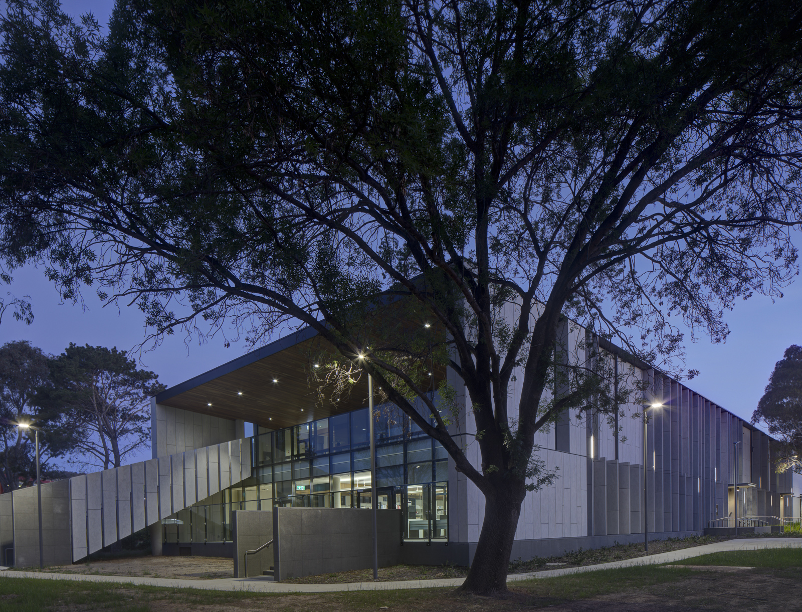 Veritas Building, Australian Catholic University by TKD Architects ...