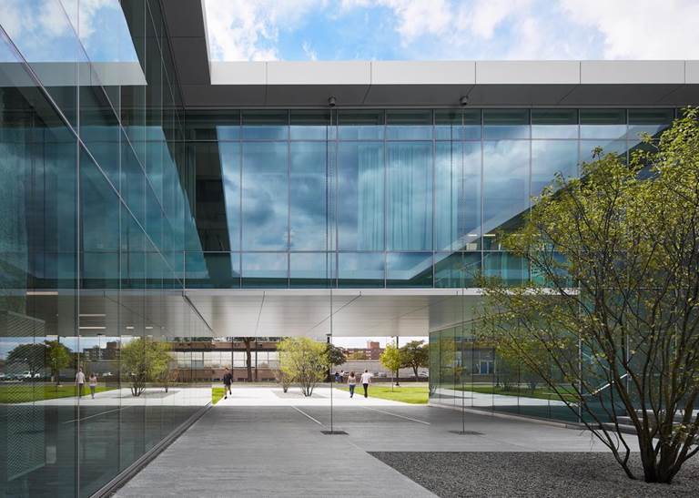 IIT Innovation Center by John Ronan Architects - Architizer