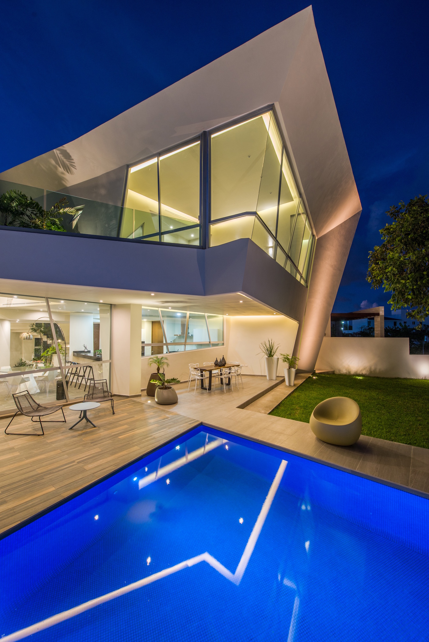 Yoshida House by Sergio Orduña Architects - Architizer