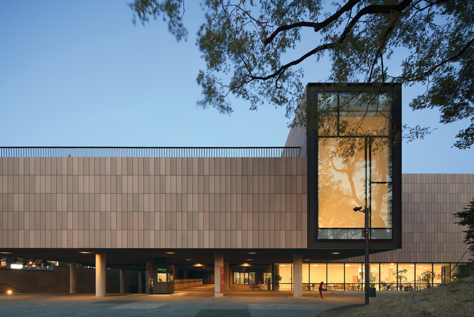 MMCA, The Museum of Modern and Contemporary Art Seoul by MPART ...