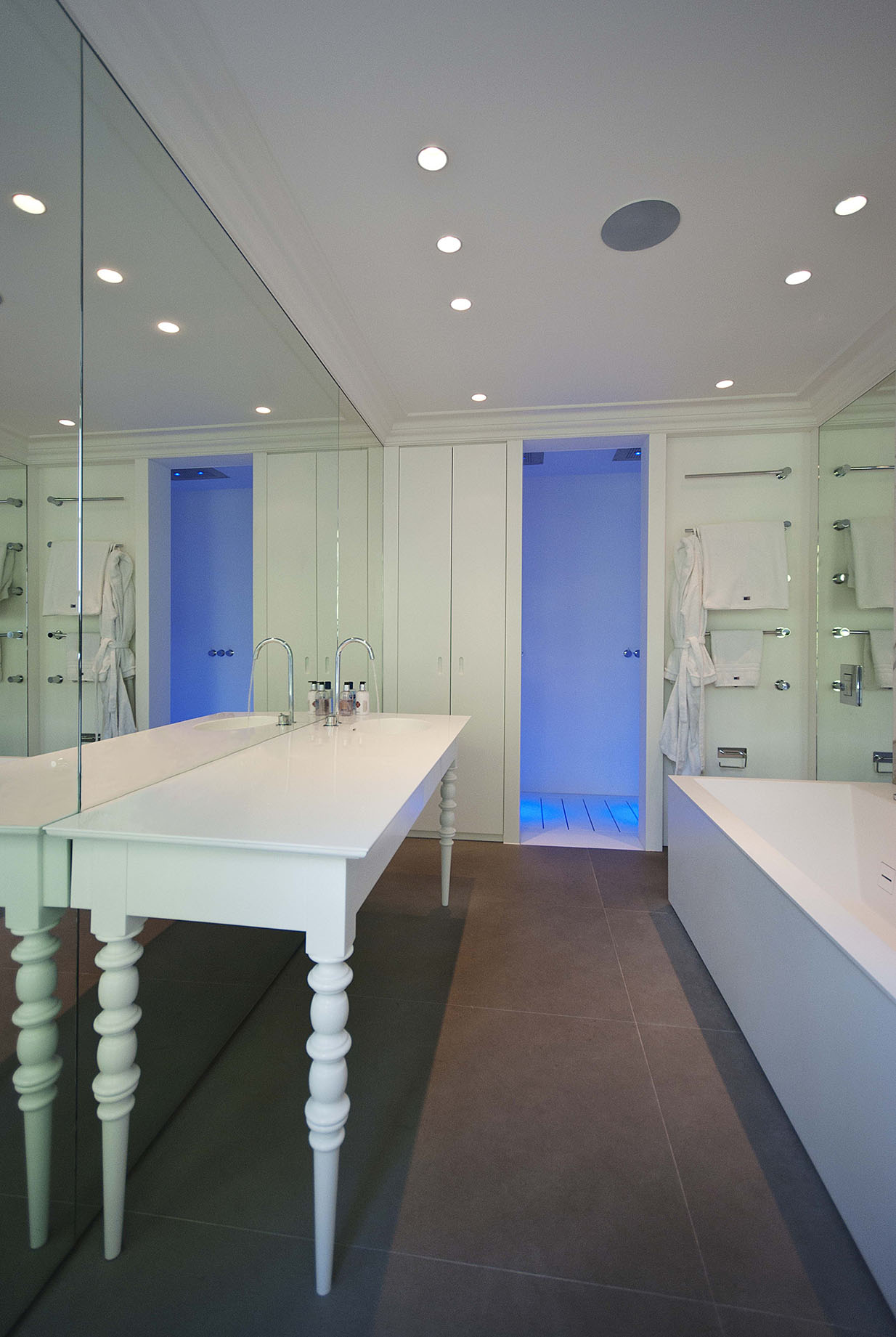 Highbury Place by Mackay + Partners - Architizer