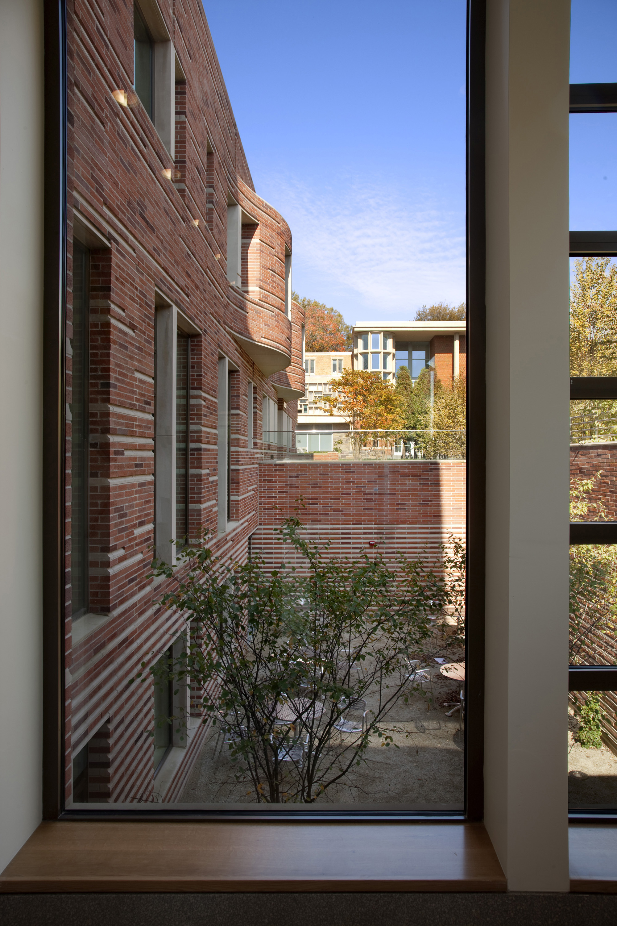 Butler College Dormitories, Princeton University by Pei Cobb Freed ...
