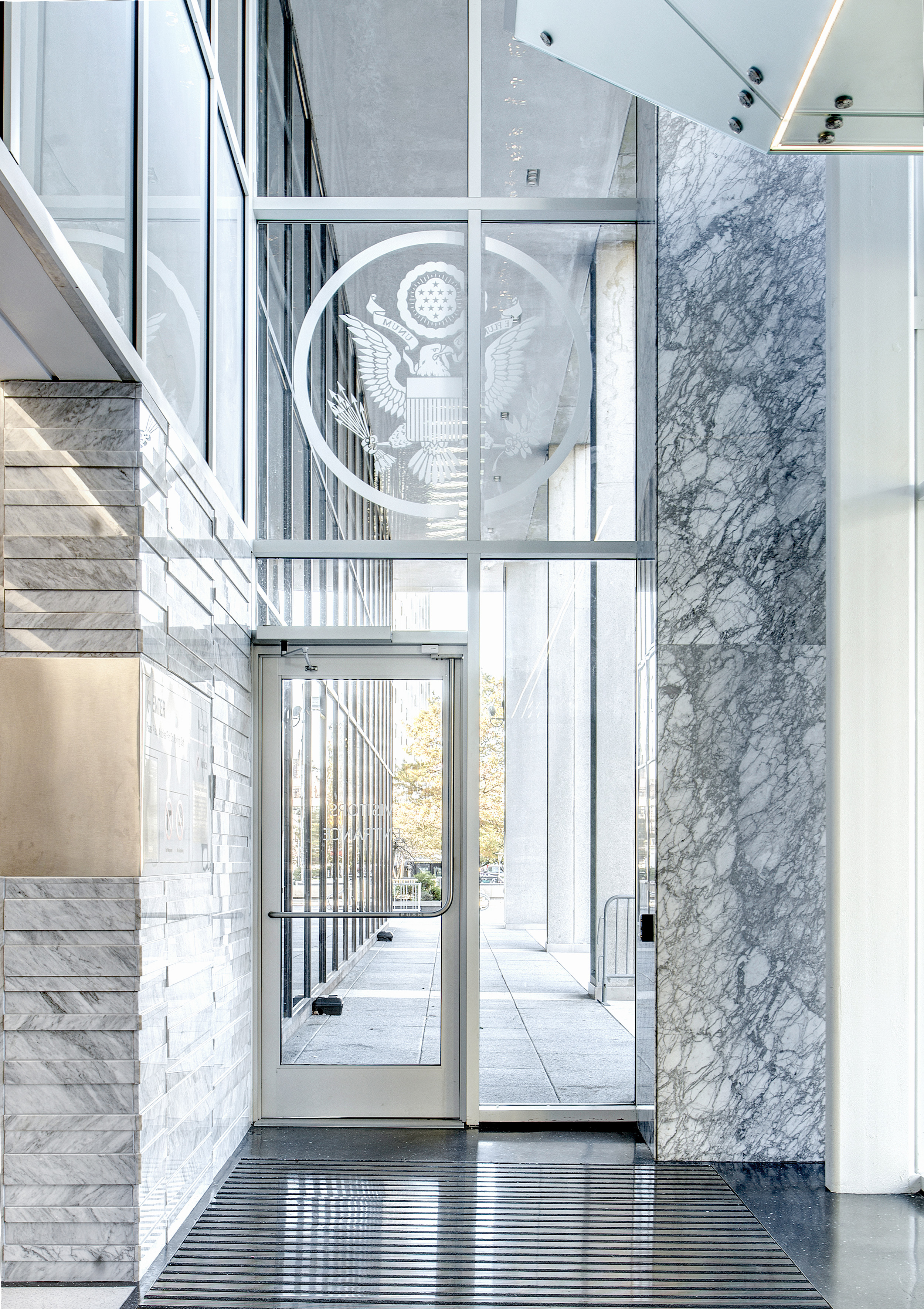 Peter W. Rodino Jr. Federal building new vestibule by DCM-AE - Architizer