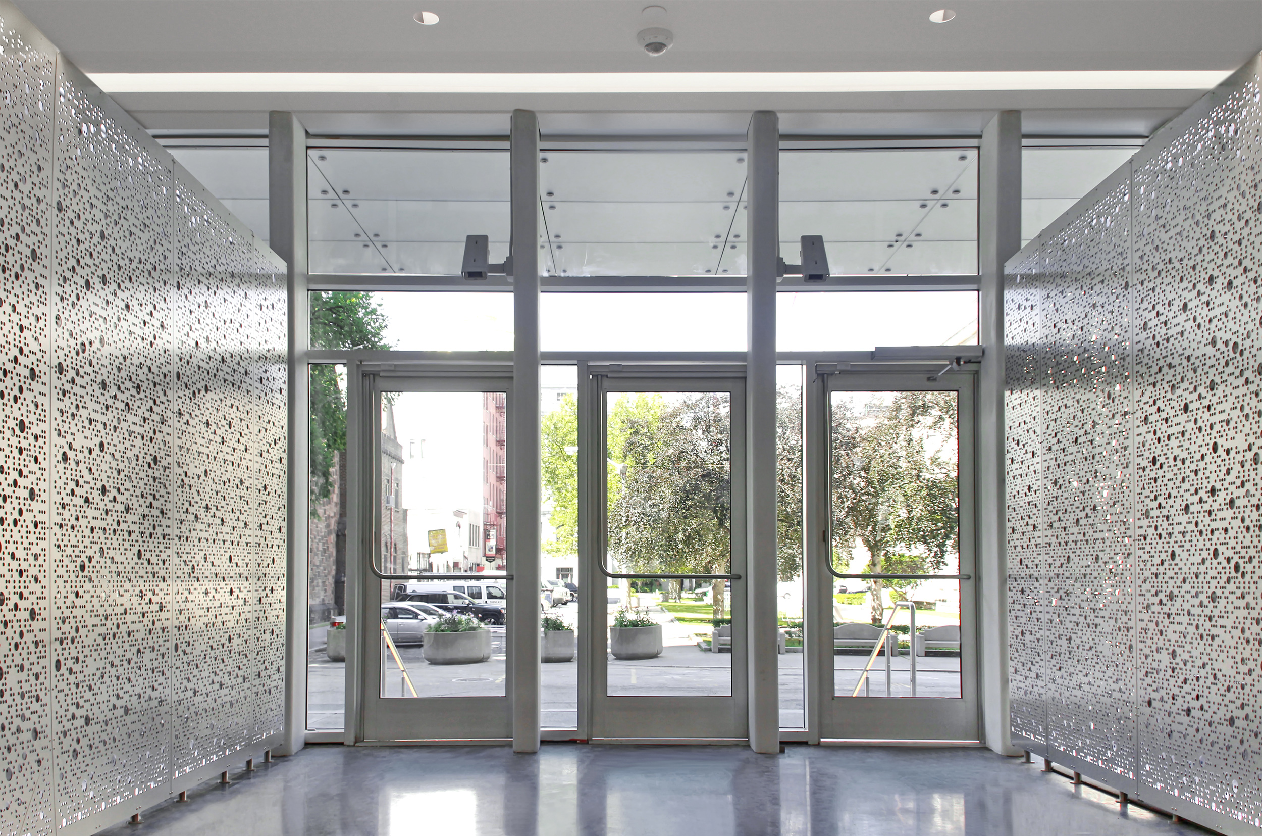 Peter W. Rodino Jr. Federal building new vestibule by DCM-AE - Architizer