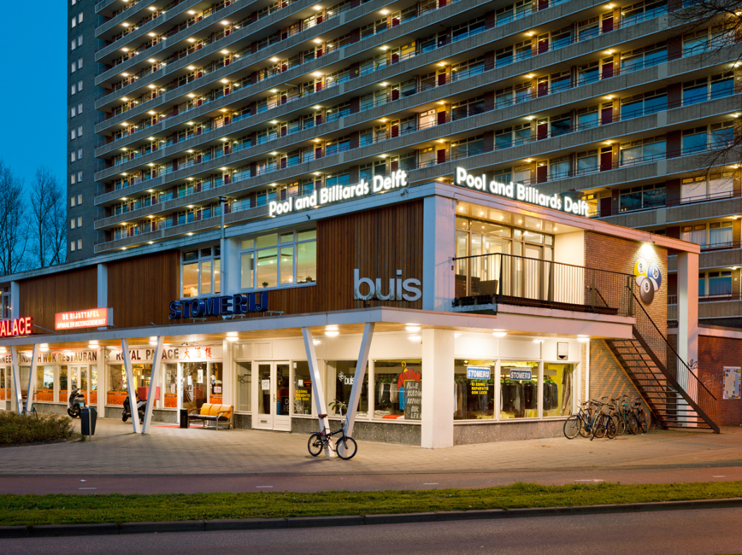 new facade + promenade shoppingmall by derksen windt architecten ...