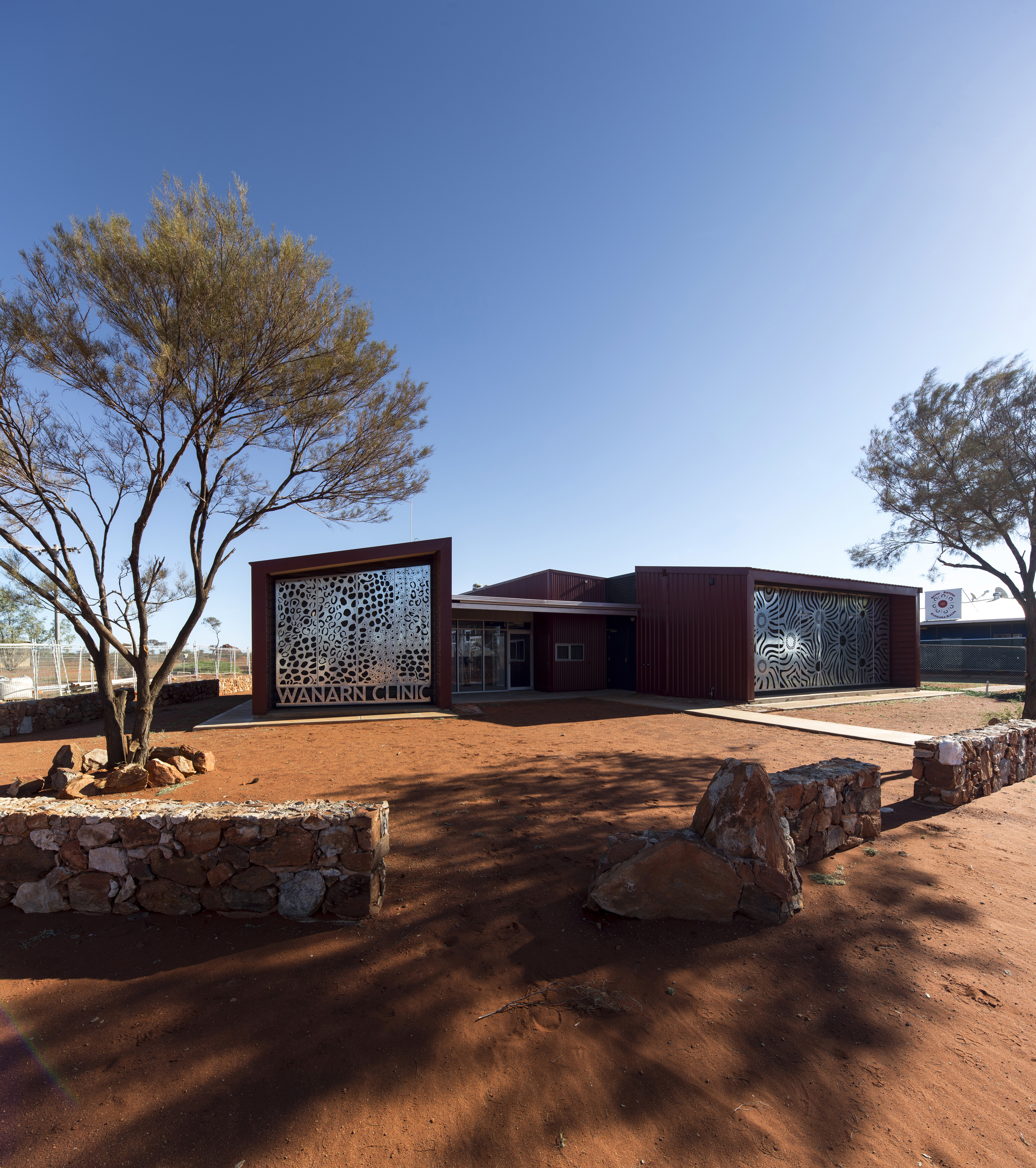 Wanarn Clinic by Kaunitz Yeung Architecture - Architizer