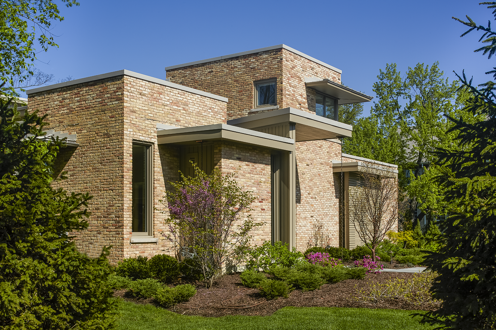 Contemporary Burr Ridge Home by Mark Eric Benner - Architects, Ltd ...