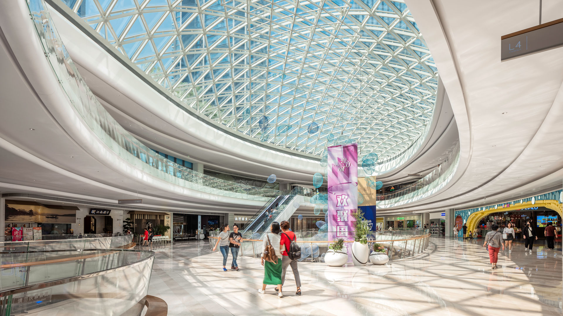 Uniwalk Mall by LAGUARDA.LOW ARCHITECTS - Architizer