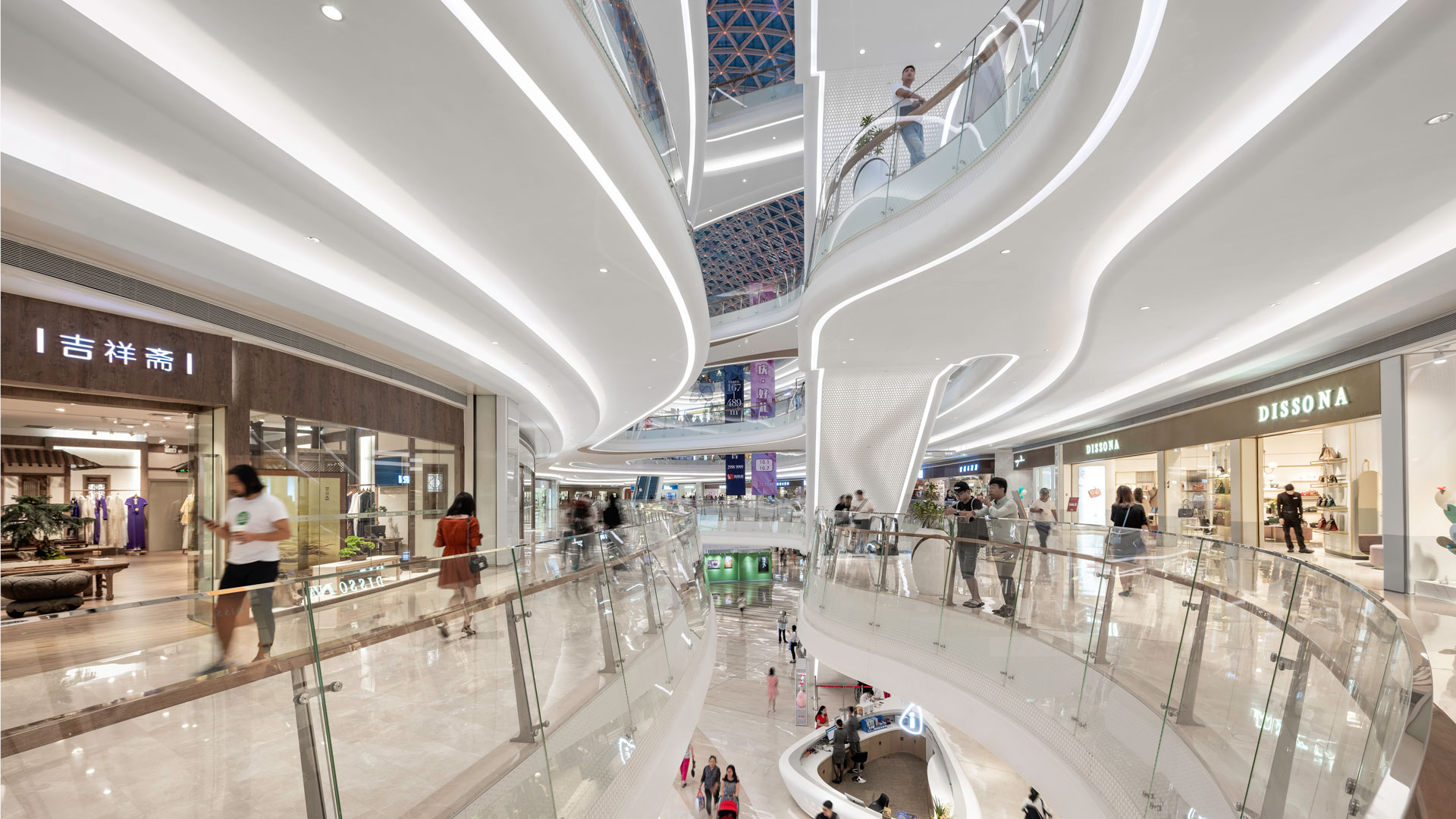 Uniwalk Mall by LAGUARDA.LOW ARCHITECTS - Architizer