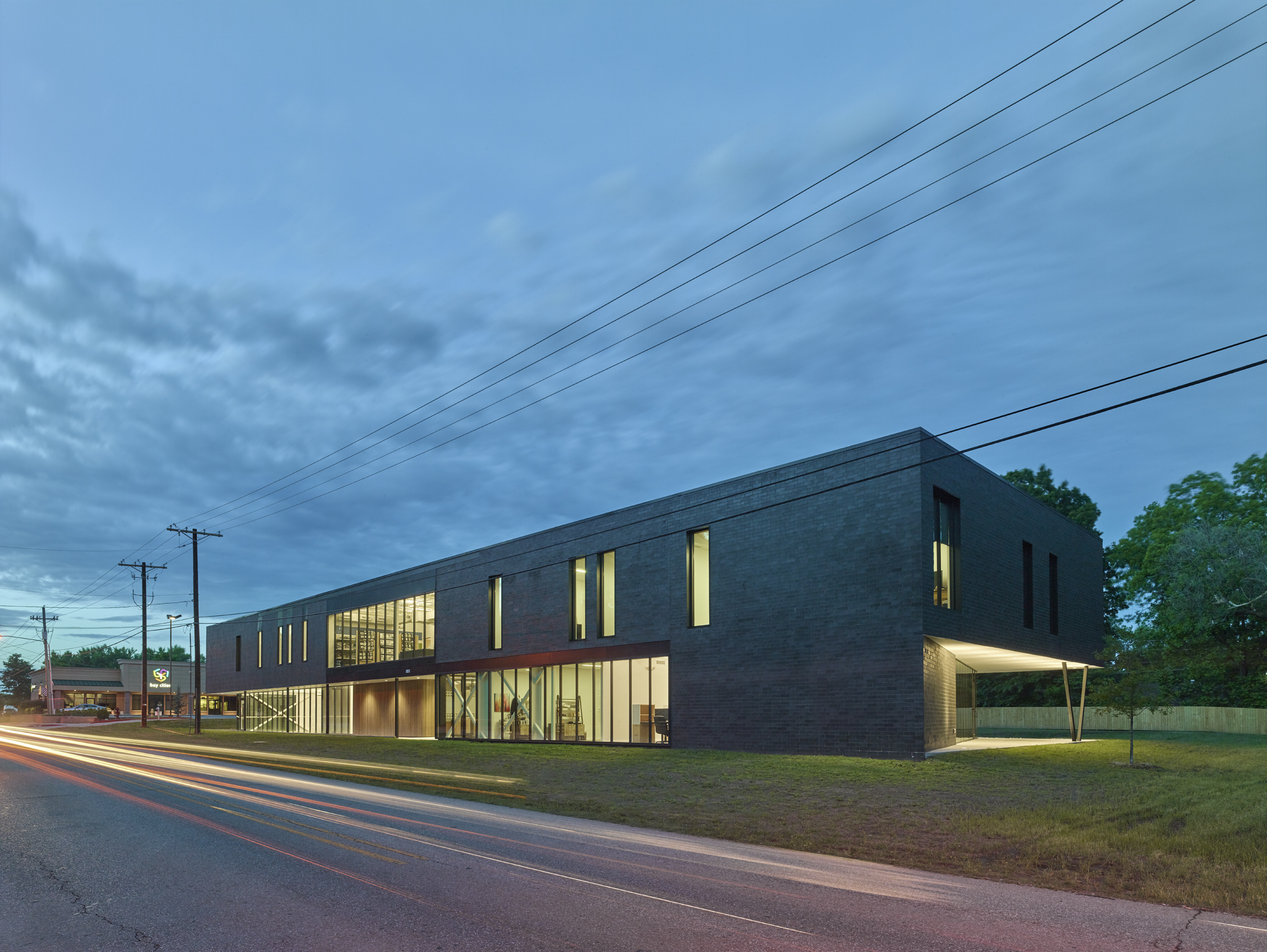 University of Arkansas Art + Design District: Sculpture Studio by modus ...