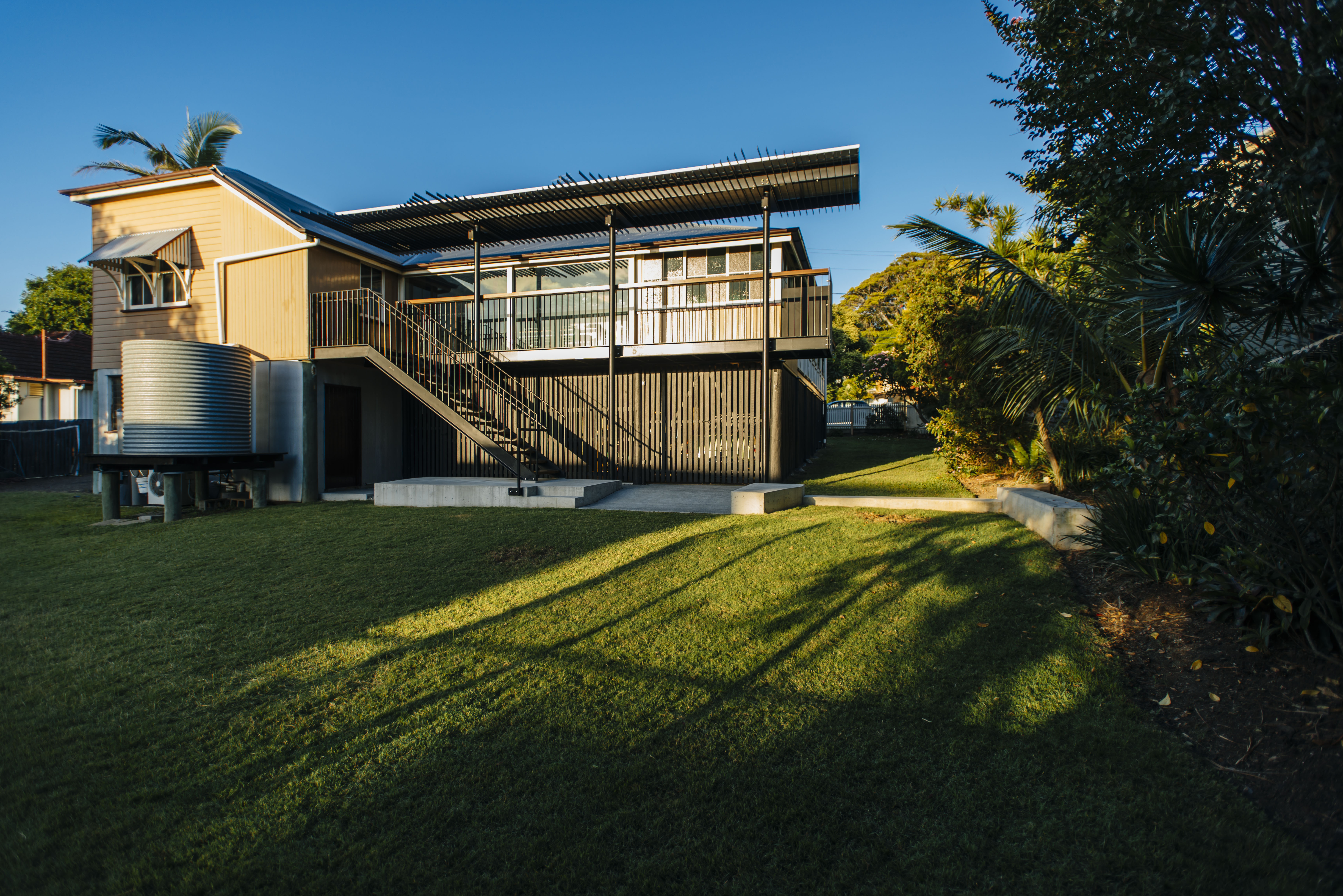 Solar Verandah - Manly House by PHAB Architects - Architizer
