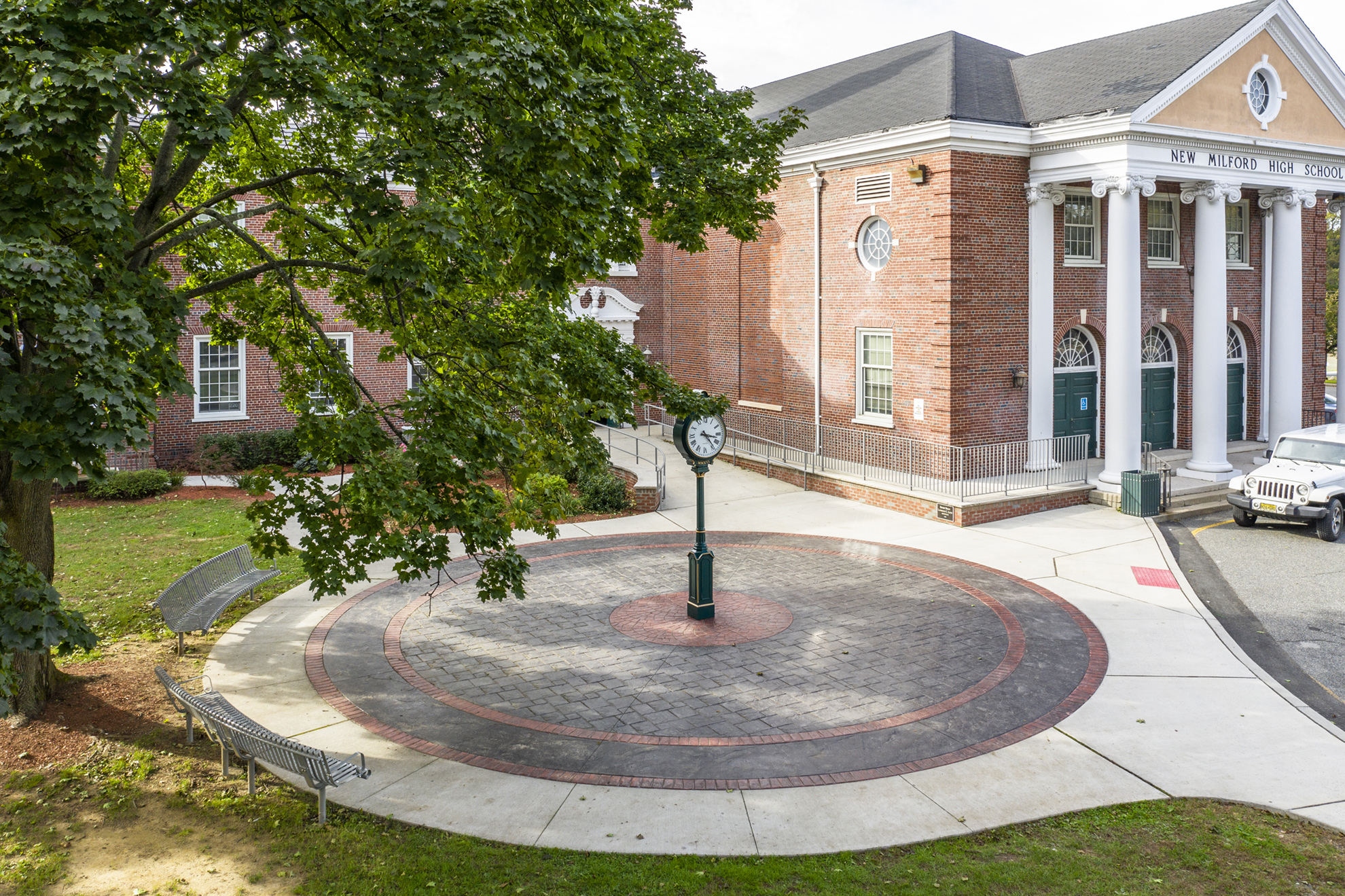 New Milford High School – Plaza & Handicapped Ramp - Architizer