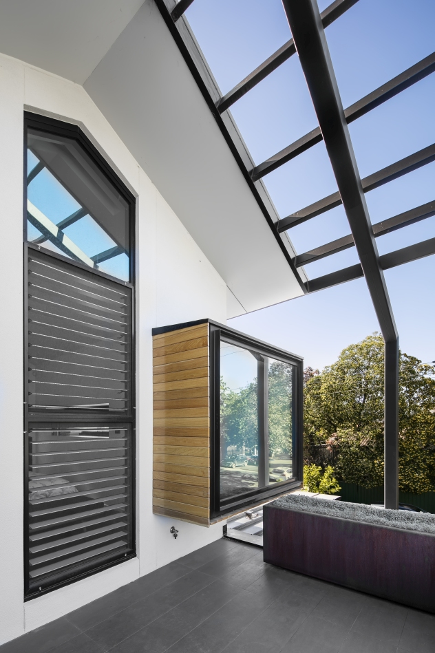 Skeleton House by QOCA - Architizer