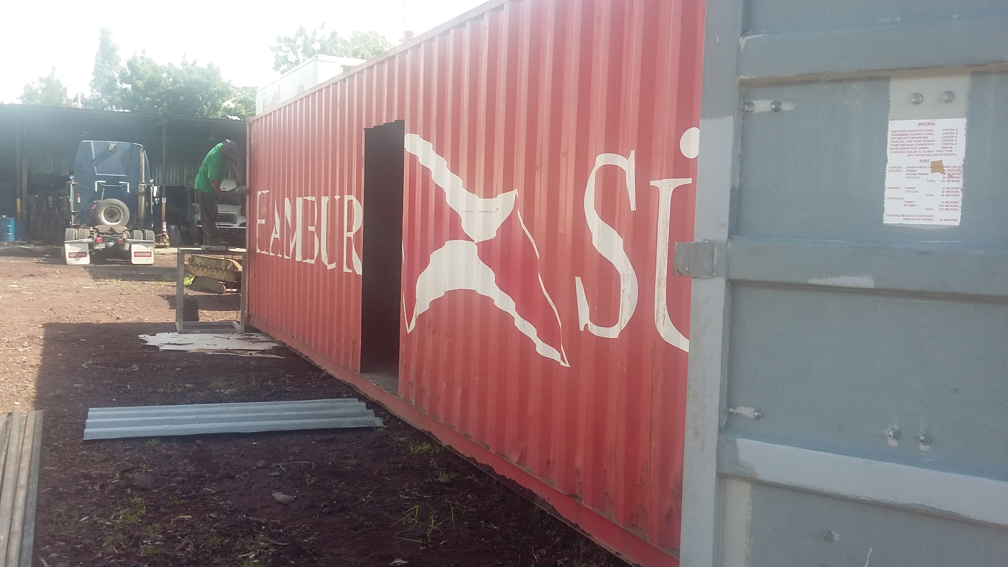 OFICINA CONTAINER CARGILL by Won arquitectos - Architizer