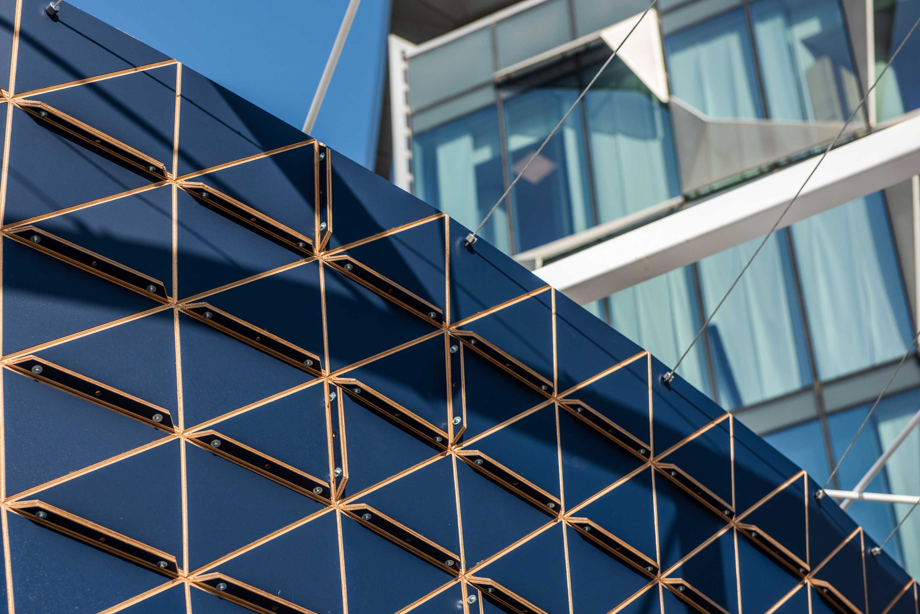 Idea 2688001: PARAMETRIC SURFACES by WOOD-SKIN in Dubai, United Arab ...