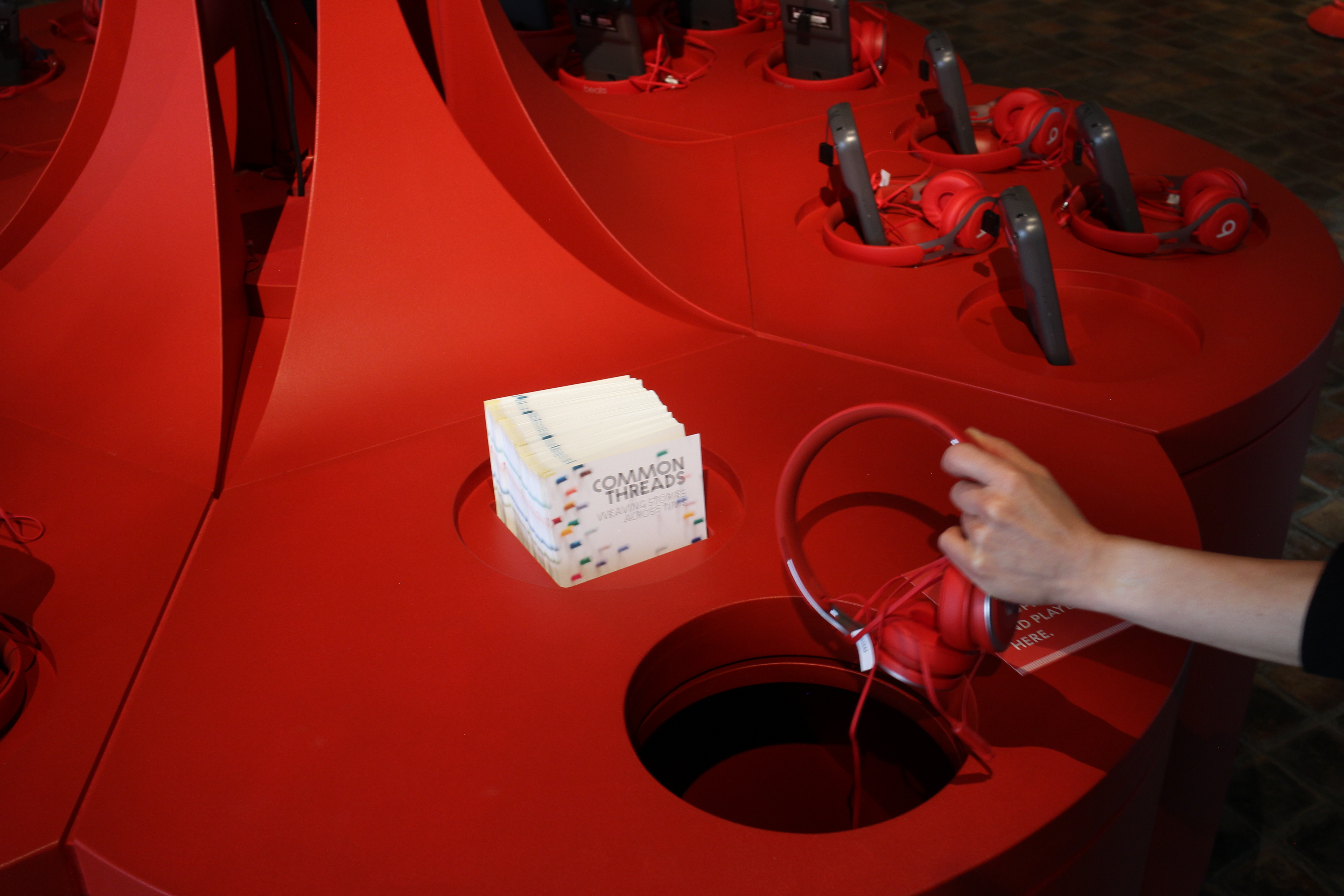 Common Thread Installation by ikd - Architizer