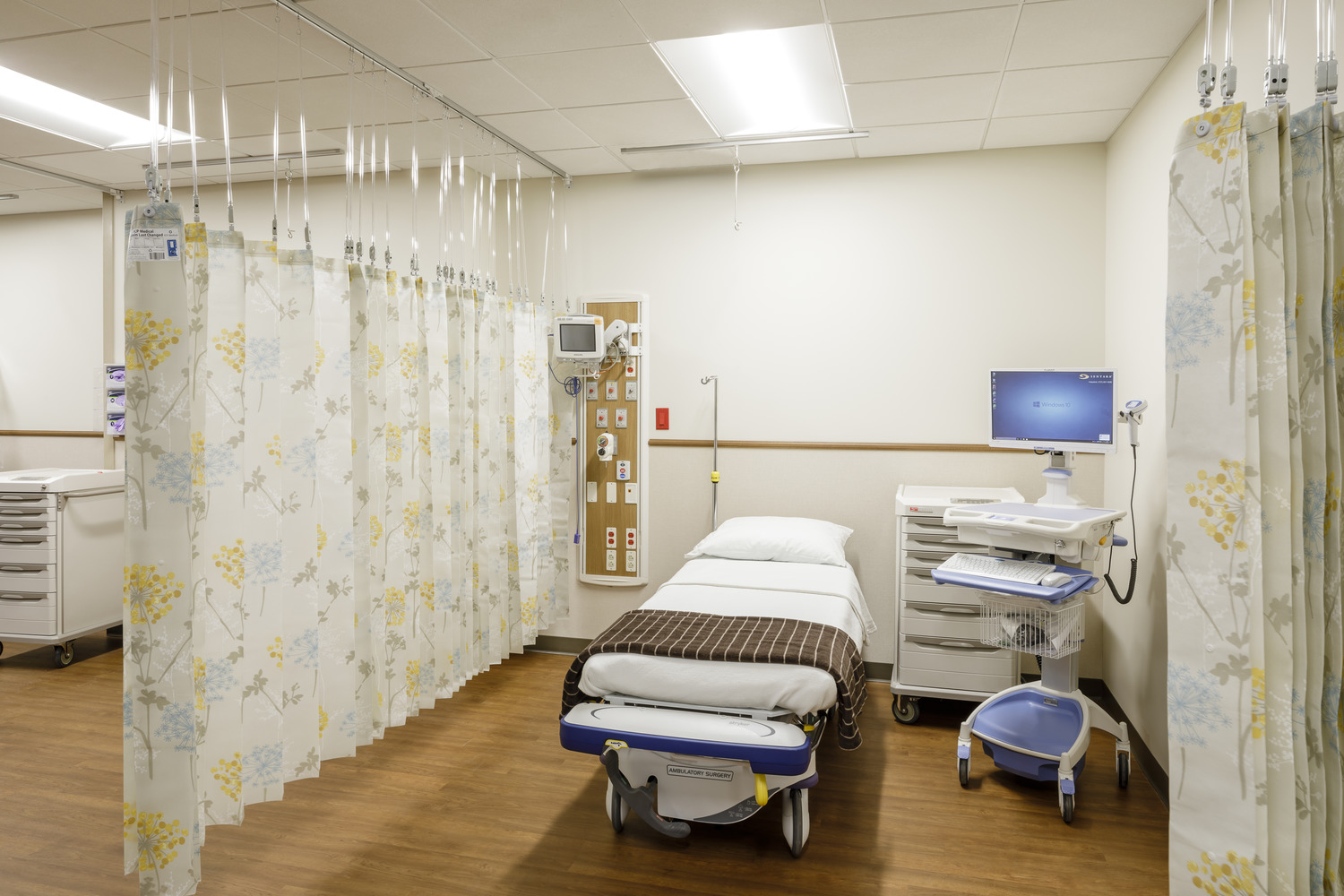 Sentara BelleHarbour Addition by Gresham Smith - Architizer